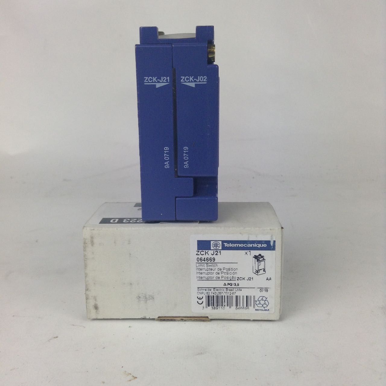 Telemecanique ZCK-J21 Limit Switch Body New Factory Packing