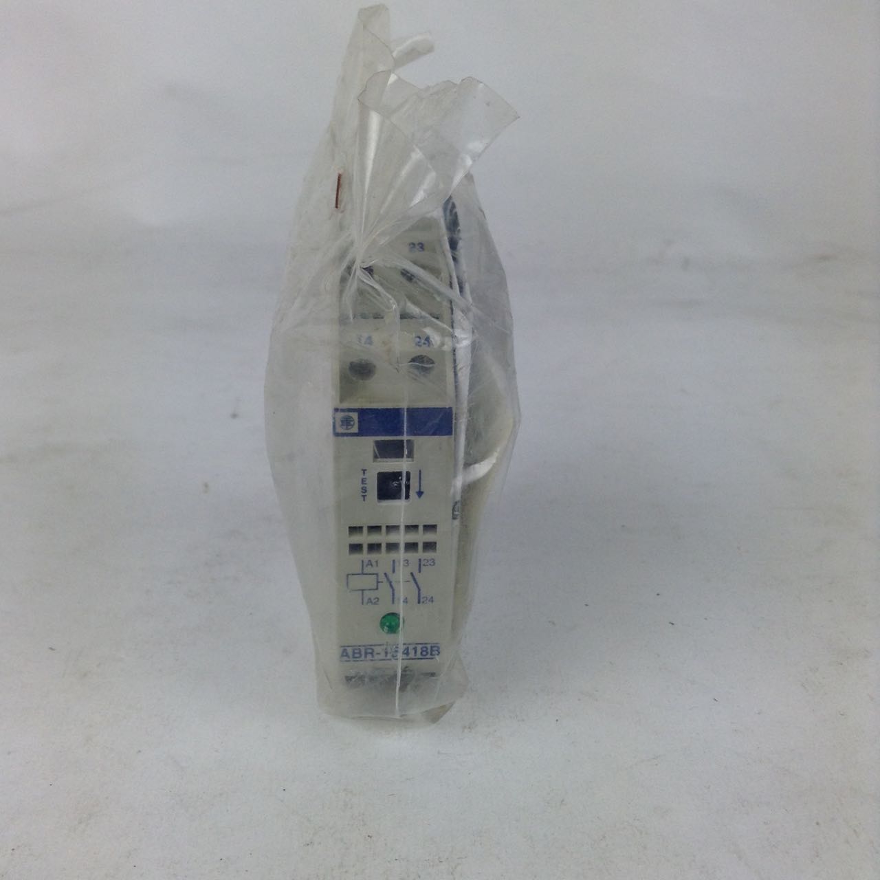 Telemecanique ABR1E418B Relay Module New Factory Packing