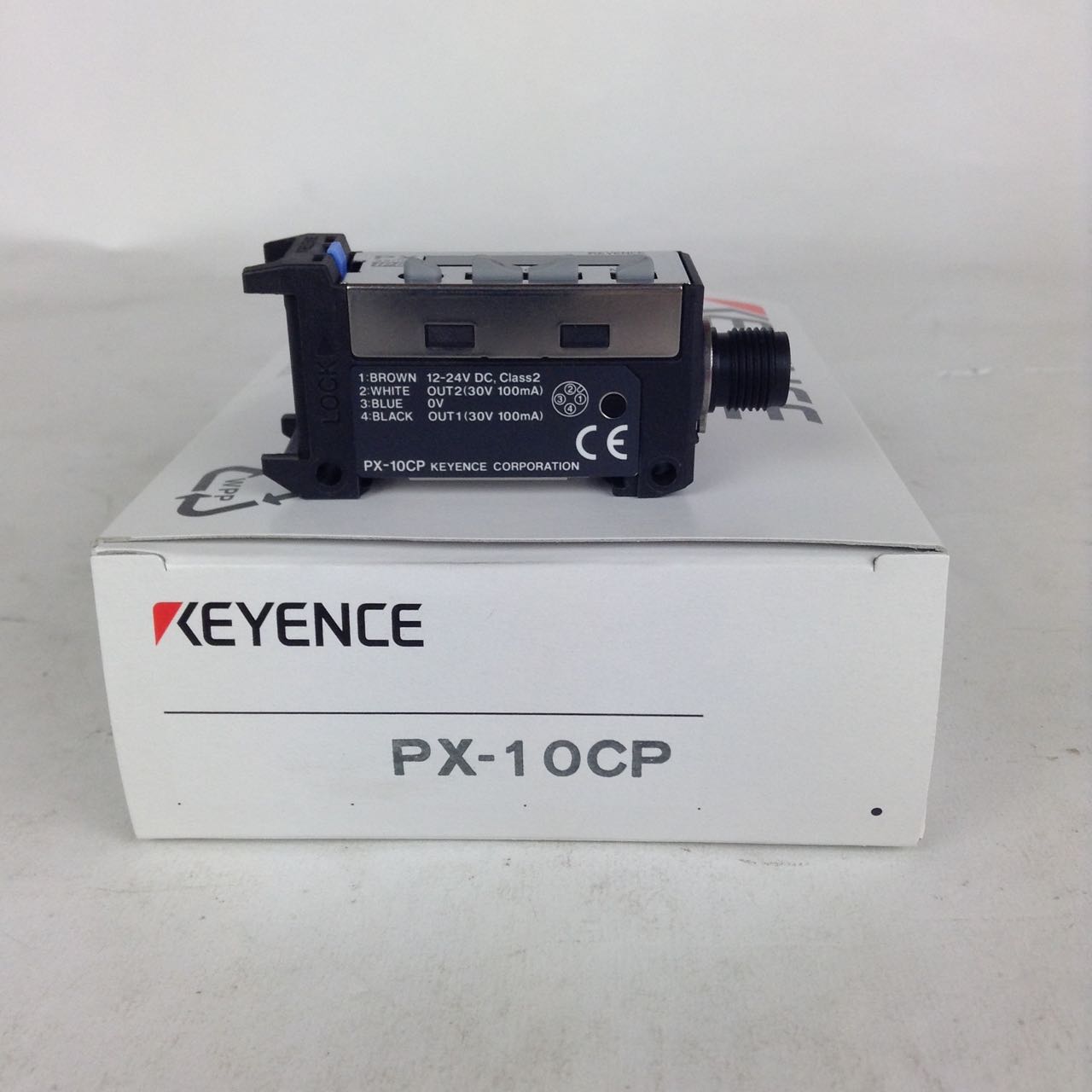 Keyence PX-10CP Photoelectric Sensor 12-24 VDC - New Factory Pack