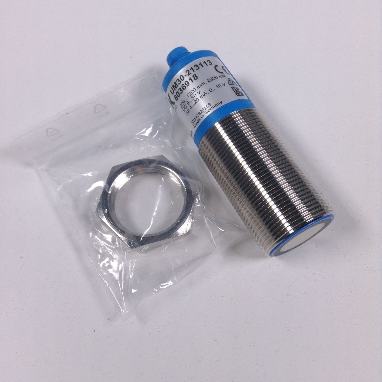 Sick UM30-213113 Ultrasonic Sensors NFP