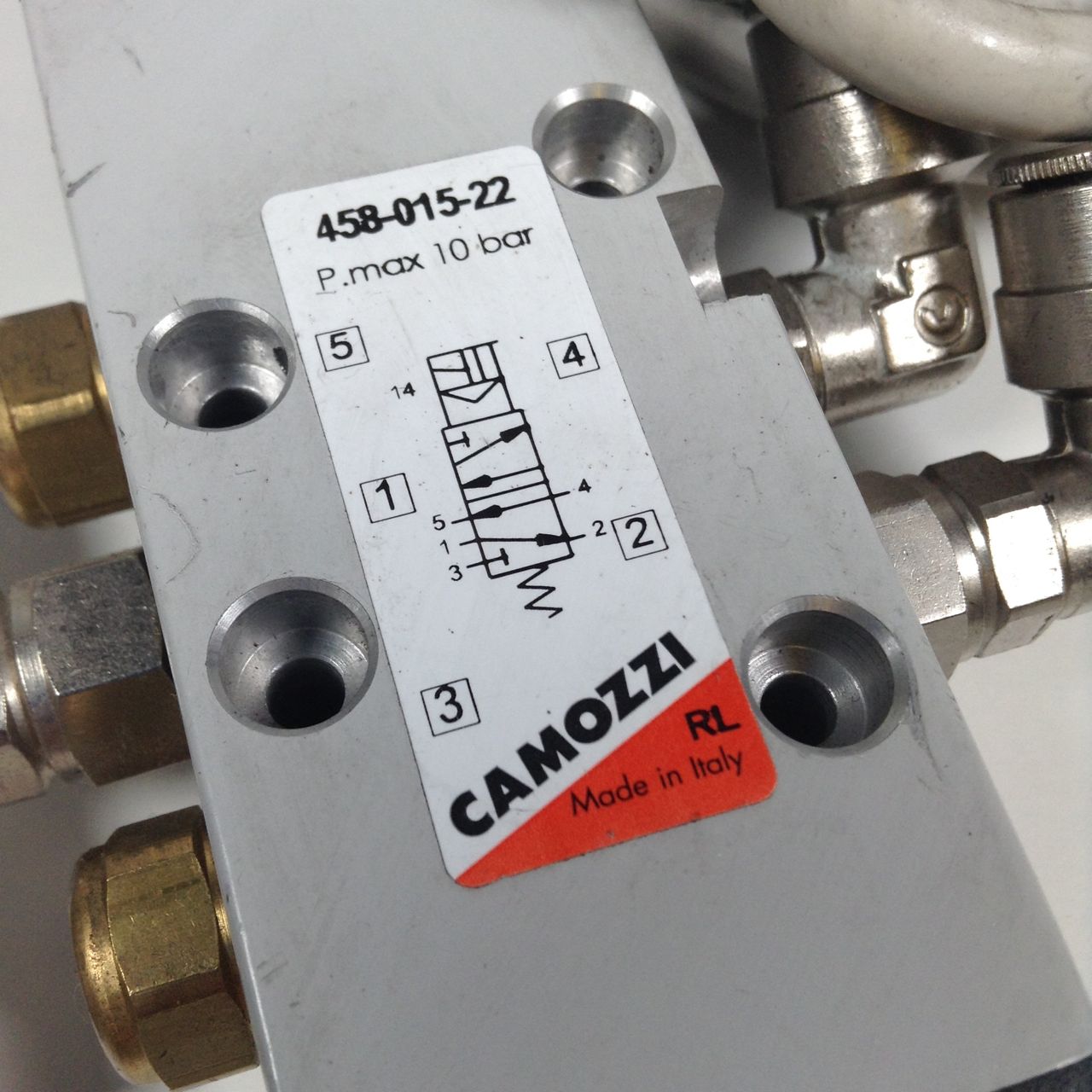 Camozzi 458-015-22+G7K Solenoid Valve UMP