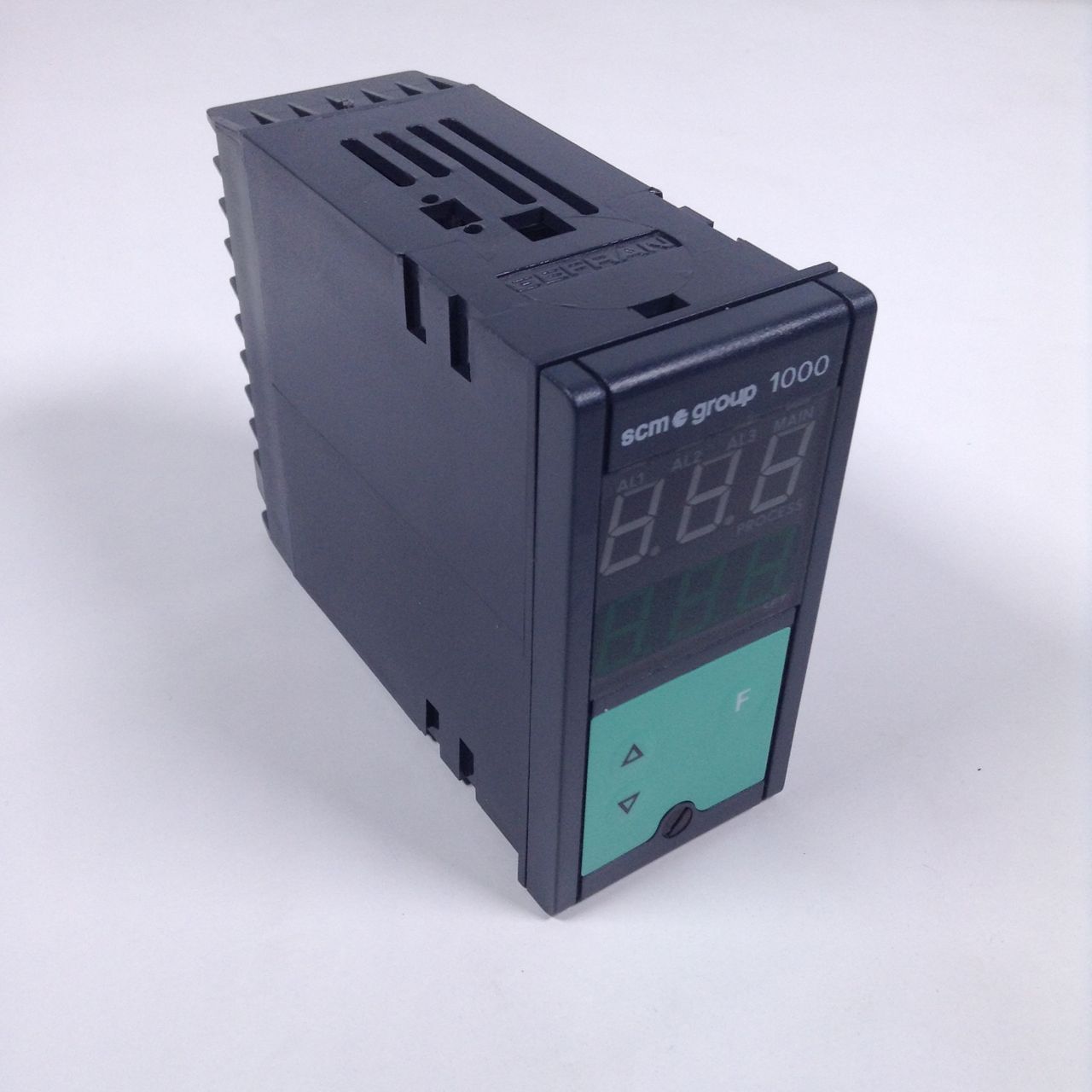 Gefran 1000-R0-2R-0-1 Configurable Temperature Controller NFP