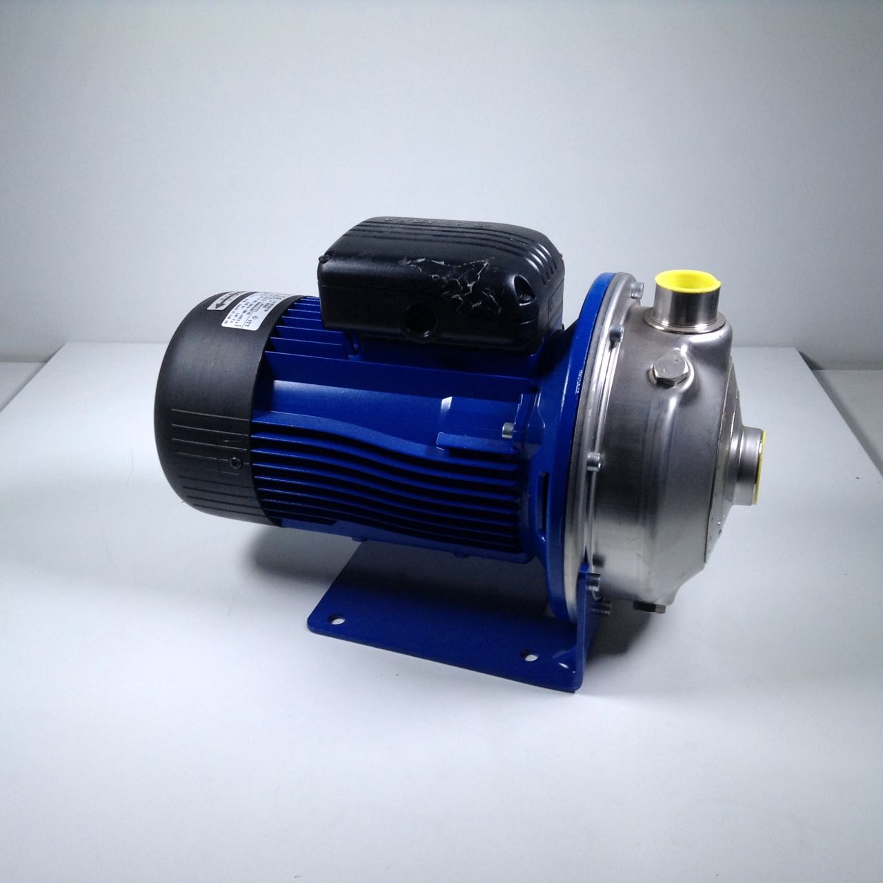 Lowara CEA80/5/C-V Pump + SM80BG/307 HE Motor - NFP