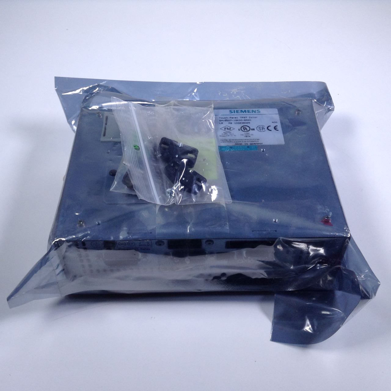 Siemens 6AV3627-1QK00-2AX0 PANEL TP27-6 COLOR FLASH HMI - NMP 2