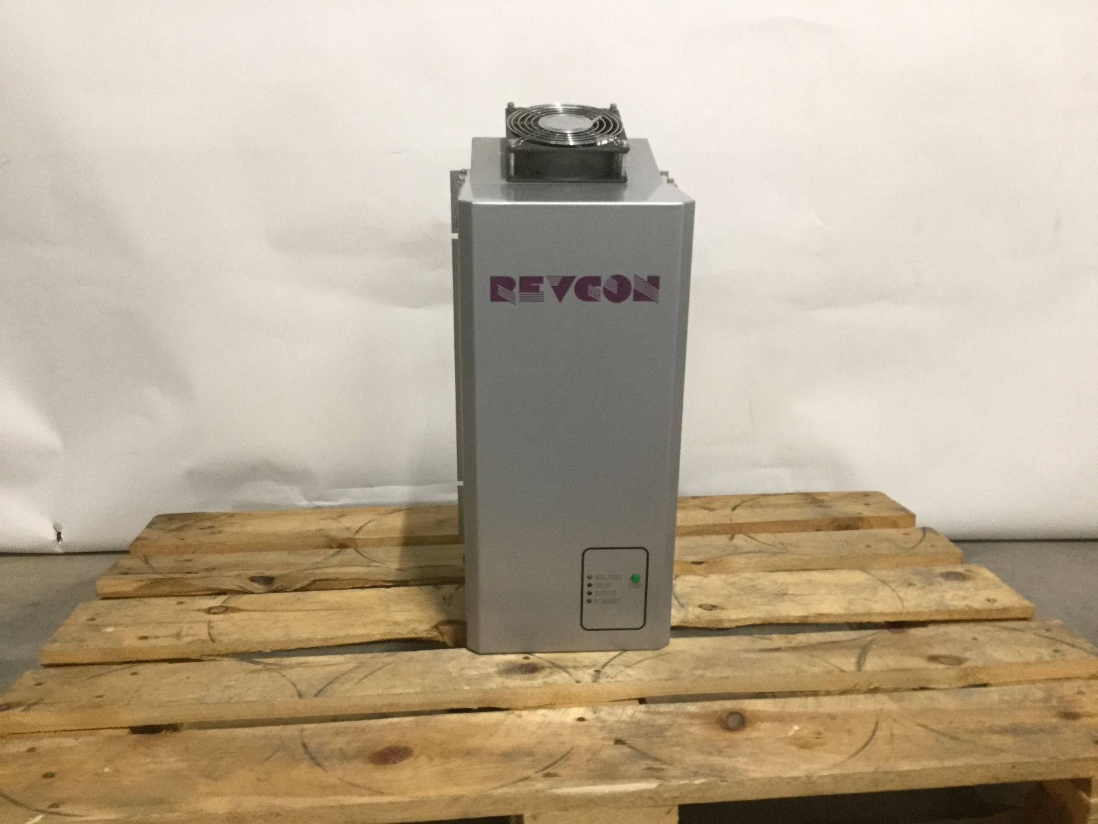 Revcon SVC22-230-1-230VAC Used UMP