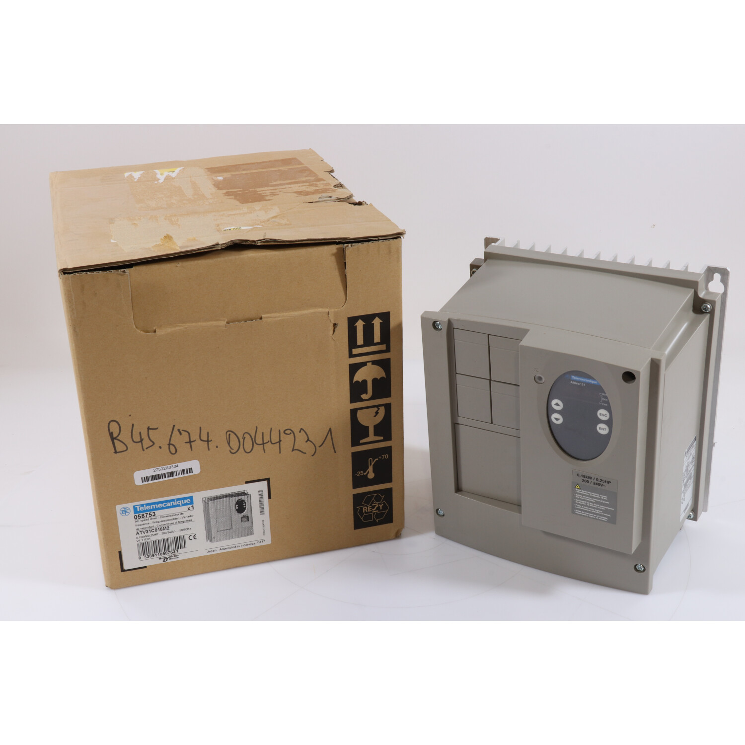 Telemecanique ATV31C018M2 | Maxodeals