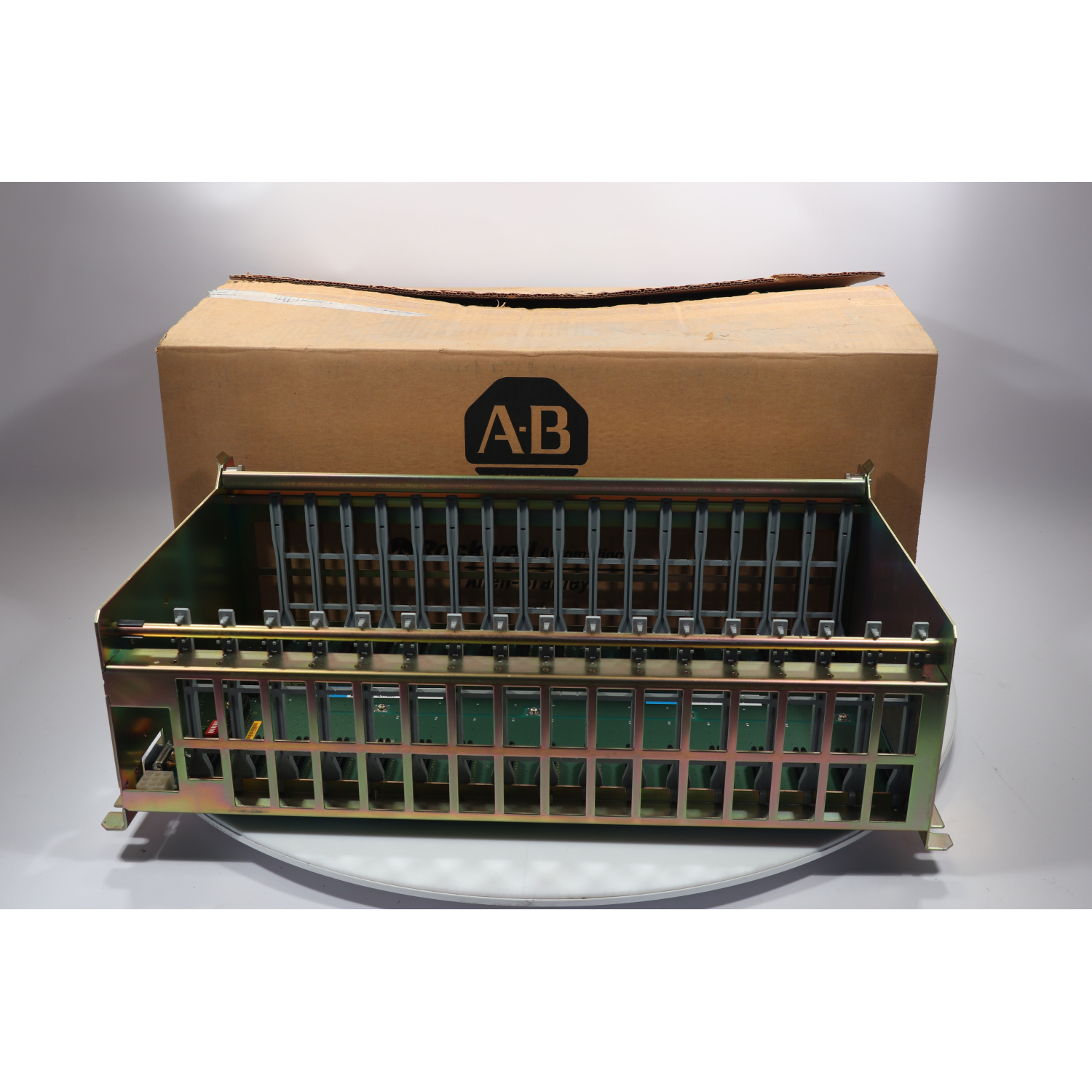 Allen Bradley 1771-A4B-B New NFP