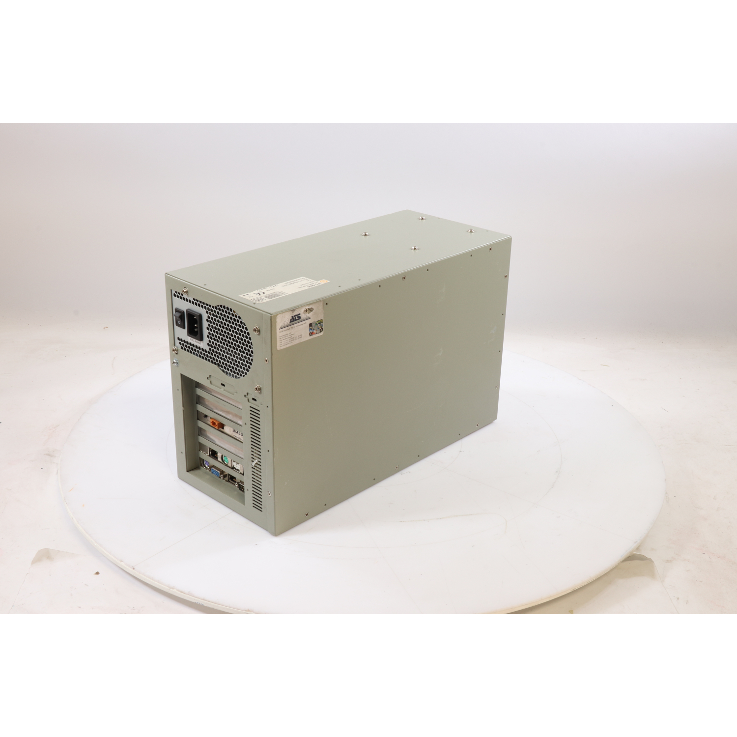 Advantech IPC-6606BP-30ZE | Maxodeals