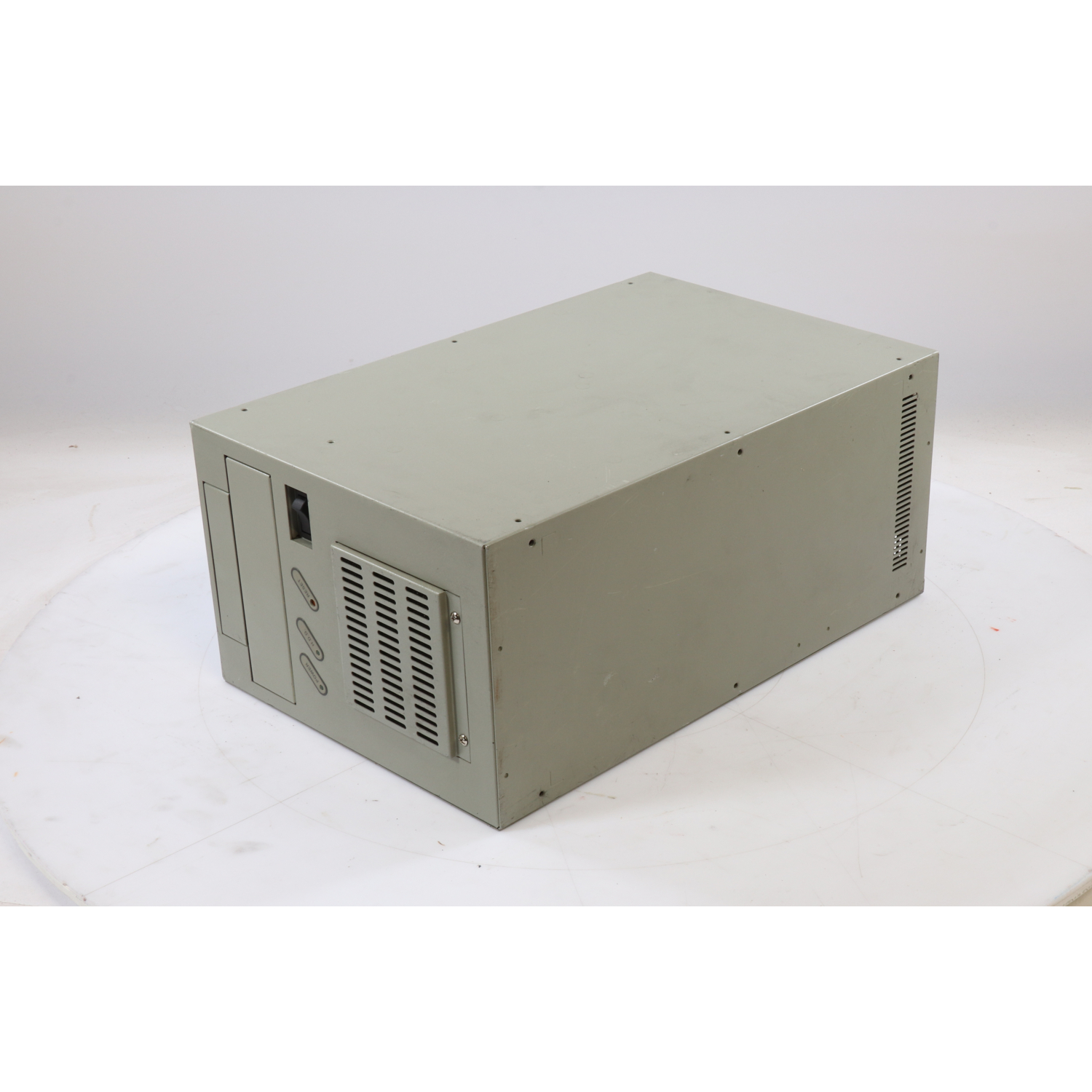 Advantech IPC-6606BP-30ZE | Maxodeals