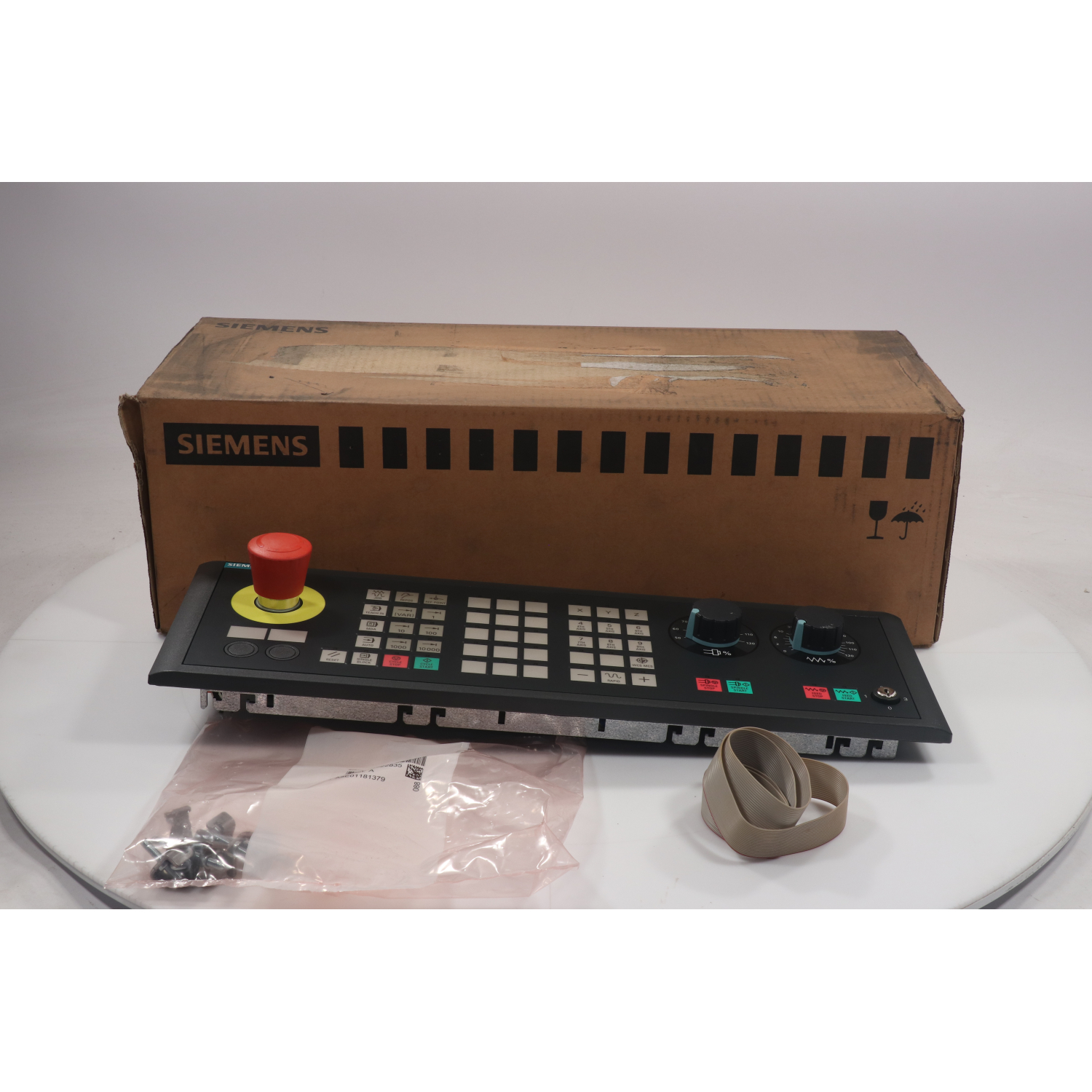 Siemens 6FC5203-0AF22-1AA2 | Maxodeals