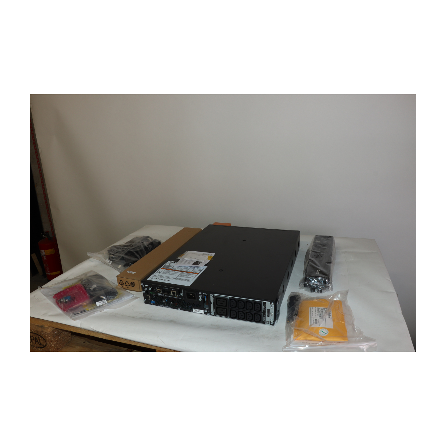 Apc SRT3000RMXLI-NC New NFP