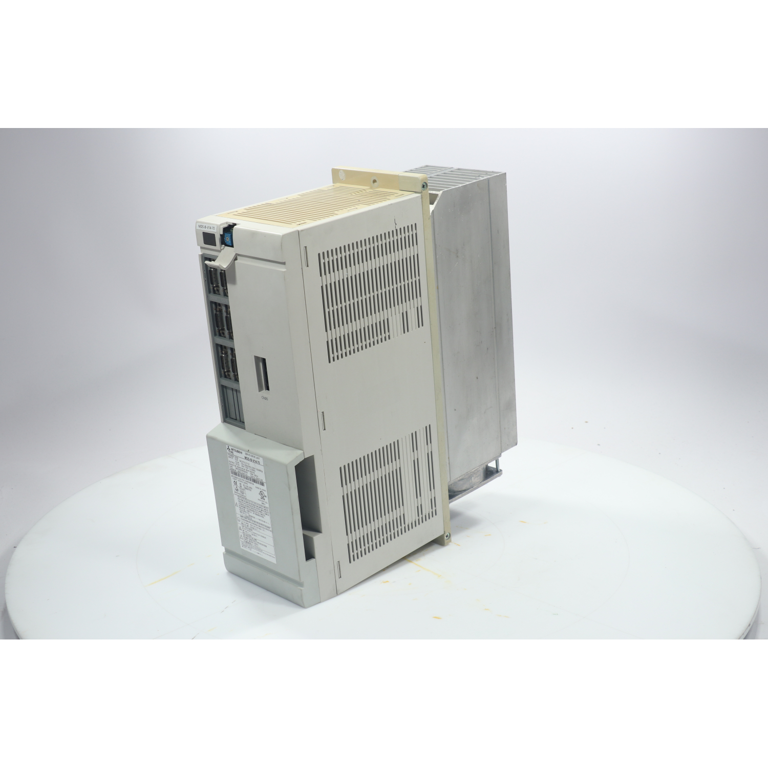 Mitsubishi MDS-B-V14-70 | Maxodeals