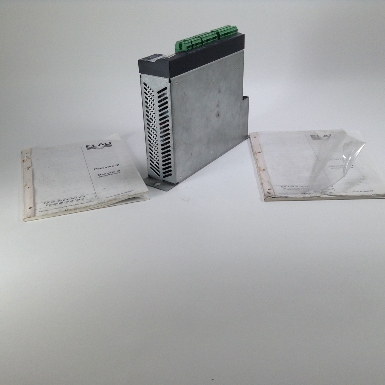 Elau MAX41101008991100 Pacdrive M MAX-4/11/01/008/99/1/1/00 MAX-4 Used UMP