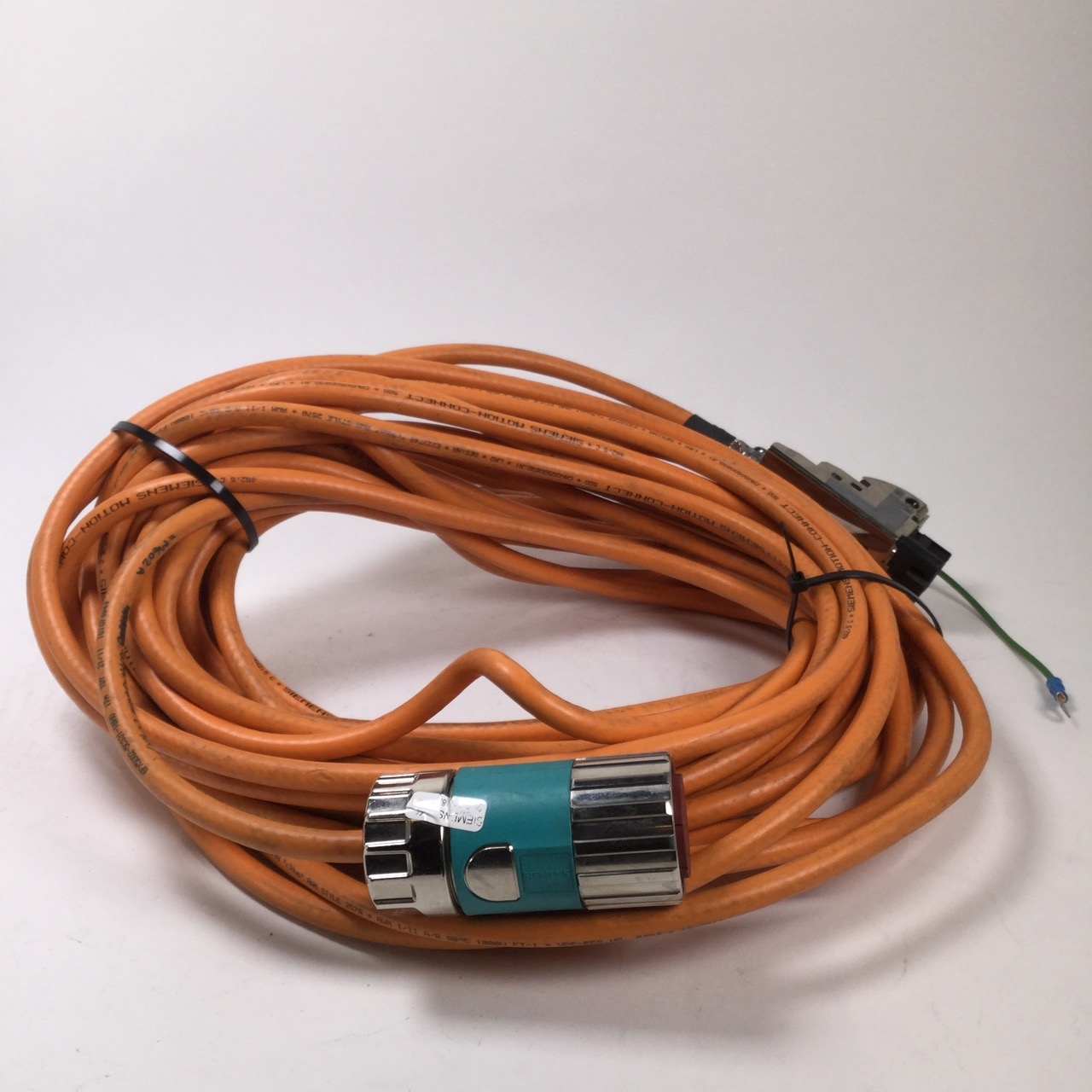 Siemens 6FX5002-5CS31-1BH0 power cable pre-assembled 6FX5 New NMP