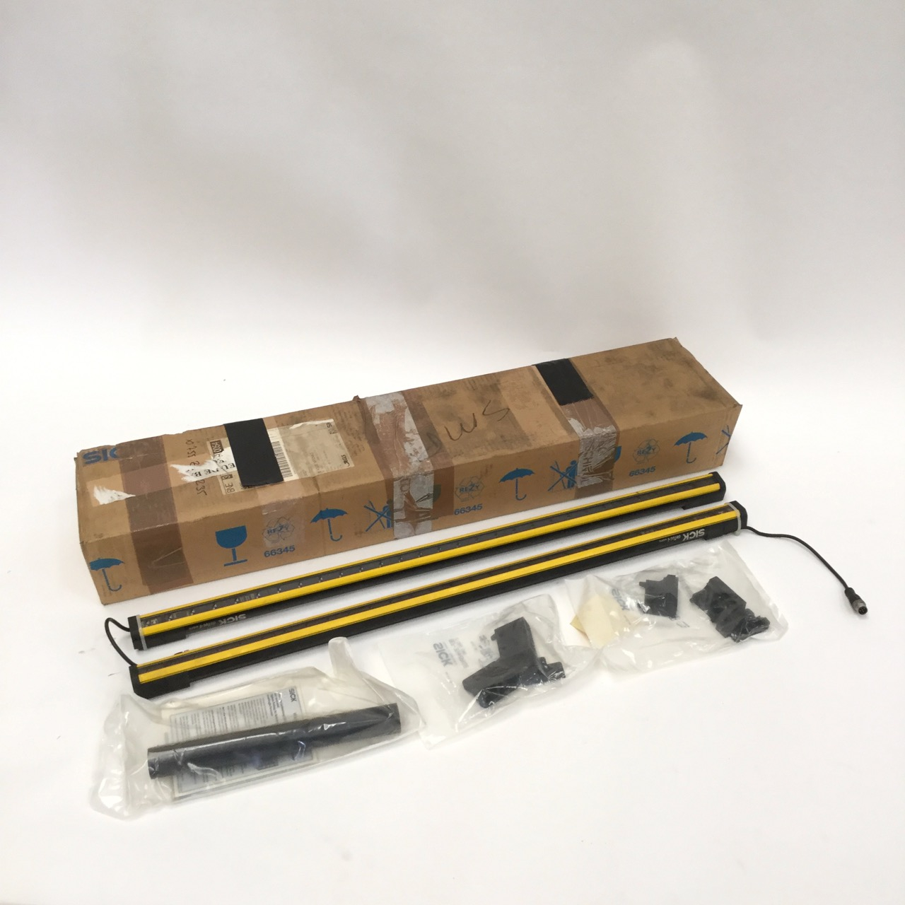 Sick 1062912 Sick deTec4 Core Set 30/750 New NFP