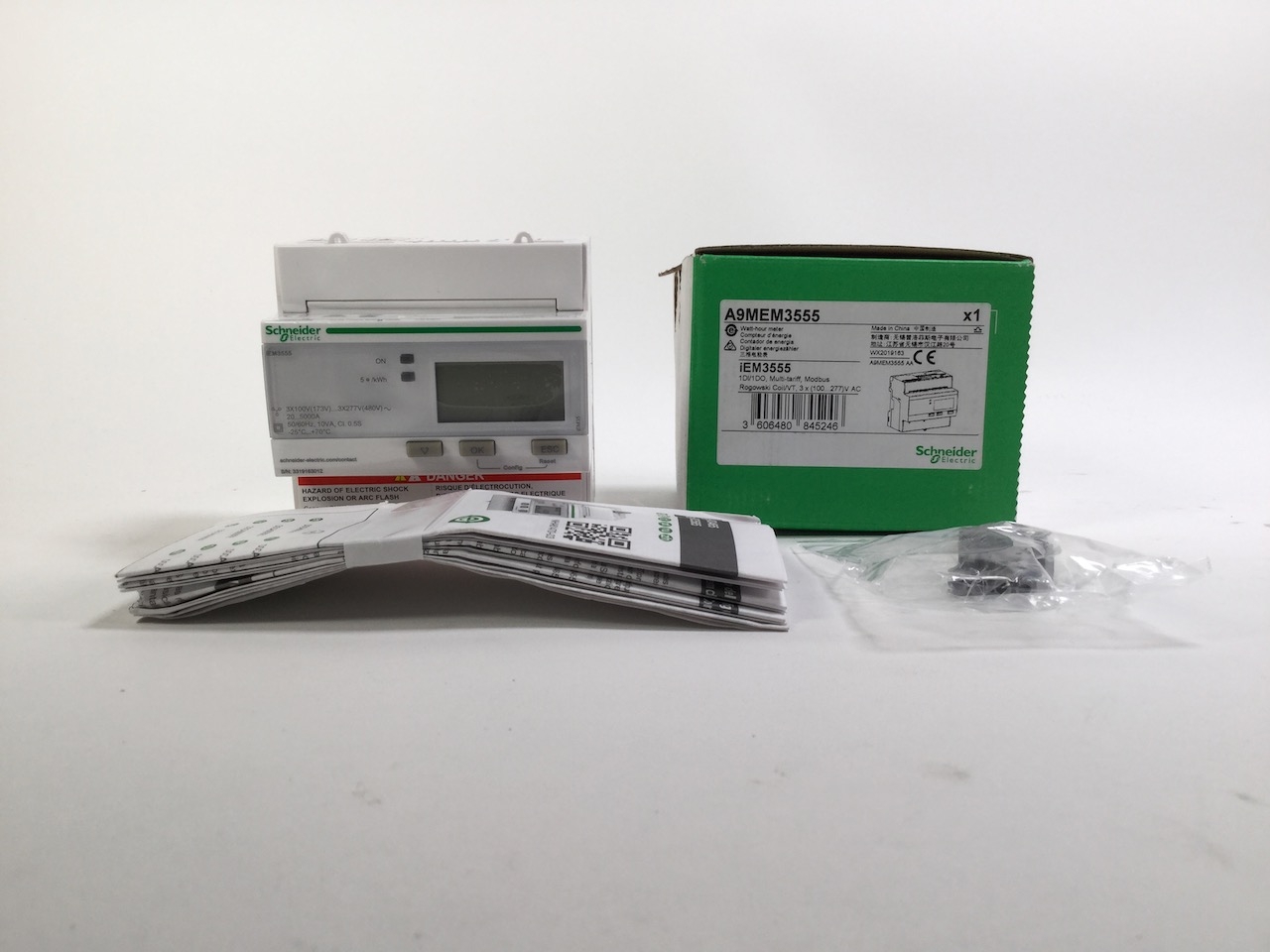 Schneider Electric A9MEM3555 IEM3555 energy meter Modbus IEM3555 New NFP