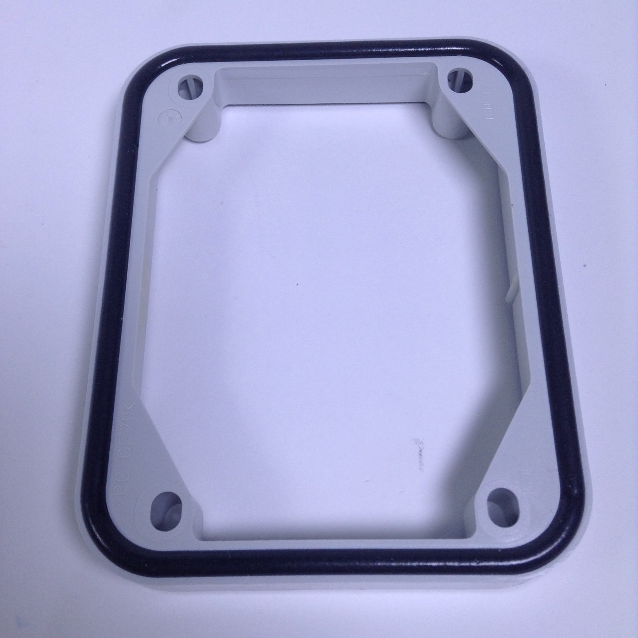 Eaton U420 | Maxodeals