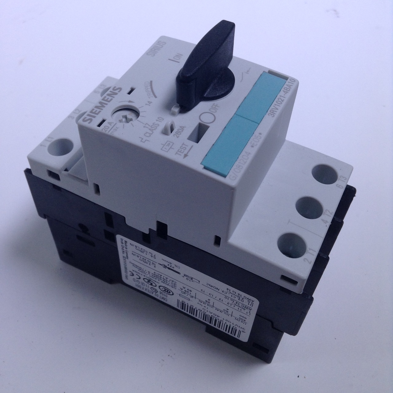 Siemens 3RV1021-4BA10 Circuit breaker Sirius E05 NEW NFP