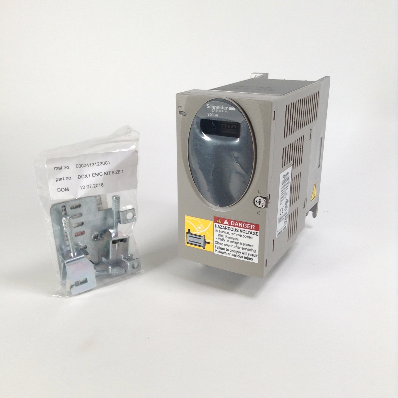 Schneider Electric SD326DU25S2 Motion control stepper drive Lexium SD3 ...