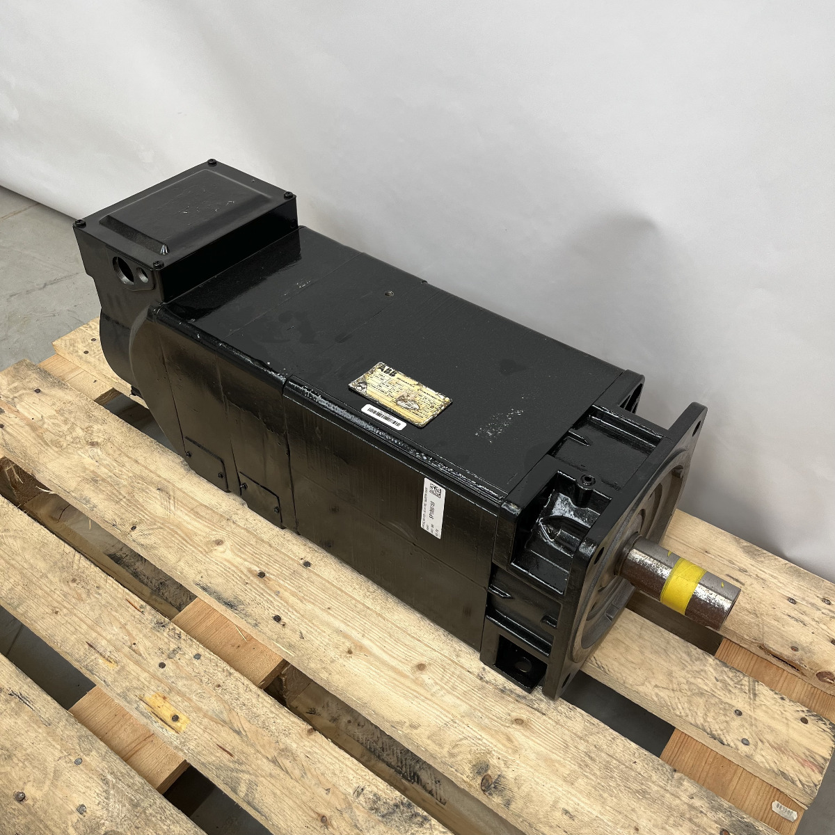 Abb Powertech-132K.4 Asynchronous Motor Used UMP