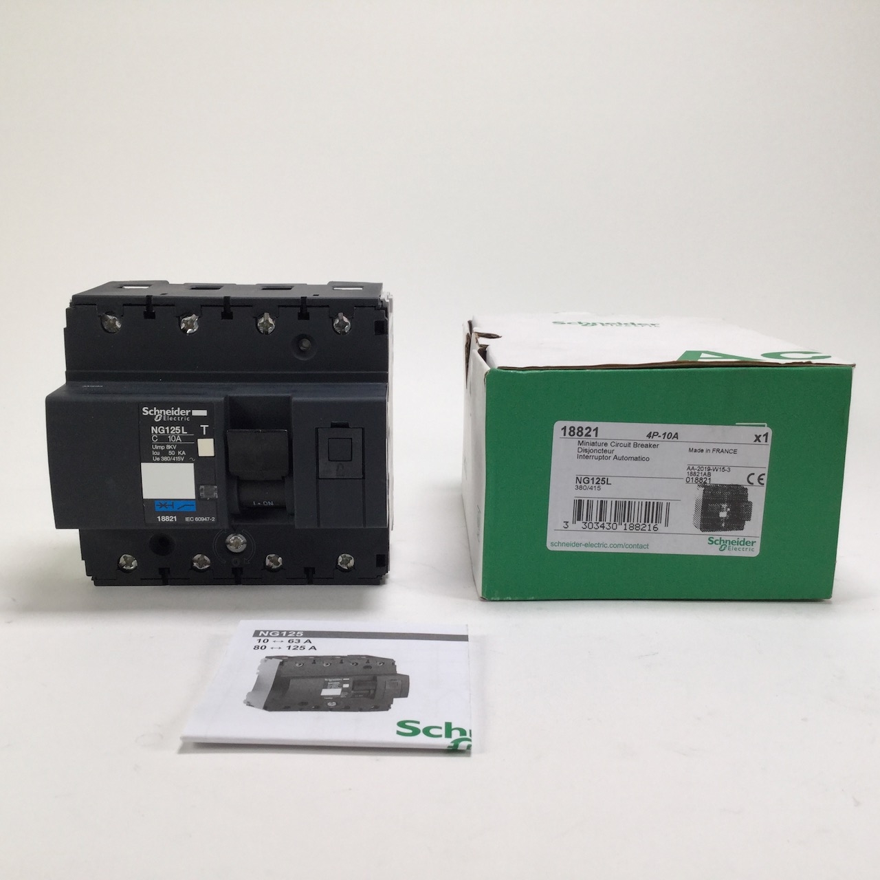 Schneider Electric 18821 | Maxodeals