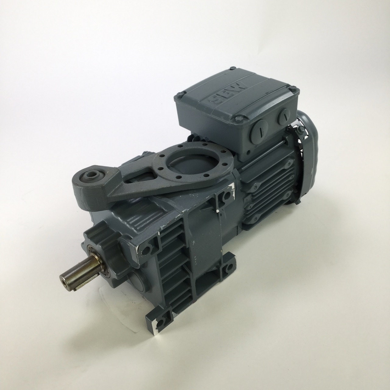 Sew R17/DRS71S4 0,37kW Getriebemotor Geared Motor 1500/306rpm i:5 New NMP