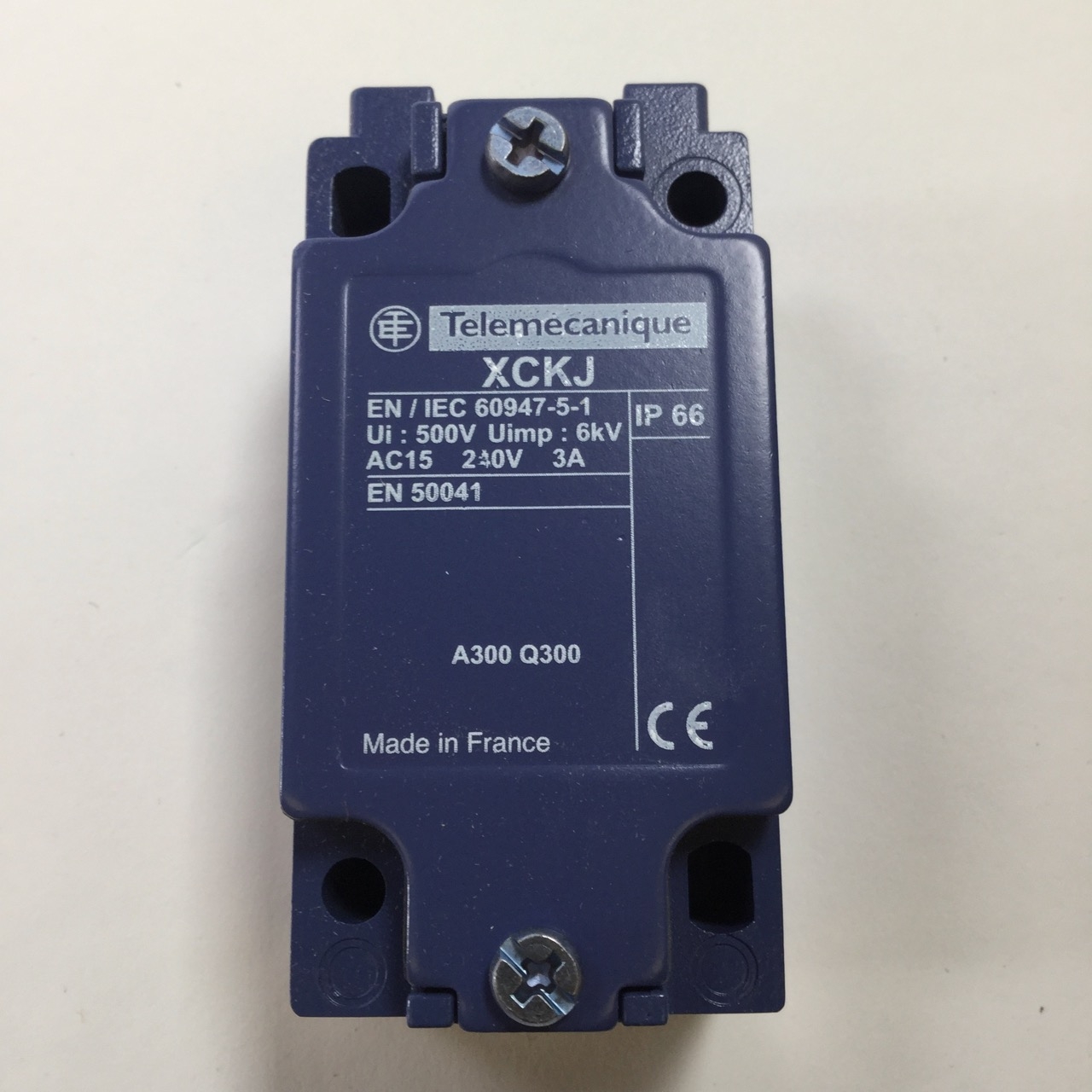 Schneider Electric ZCKJ15 | Maxodeals