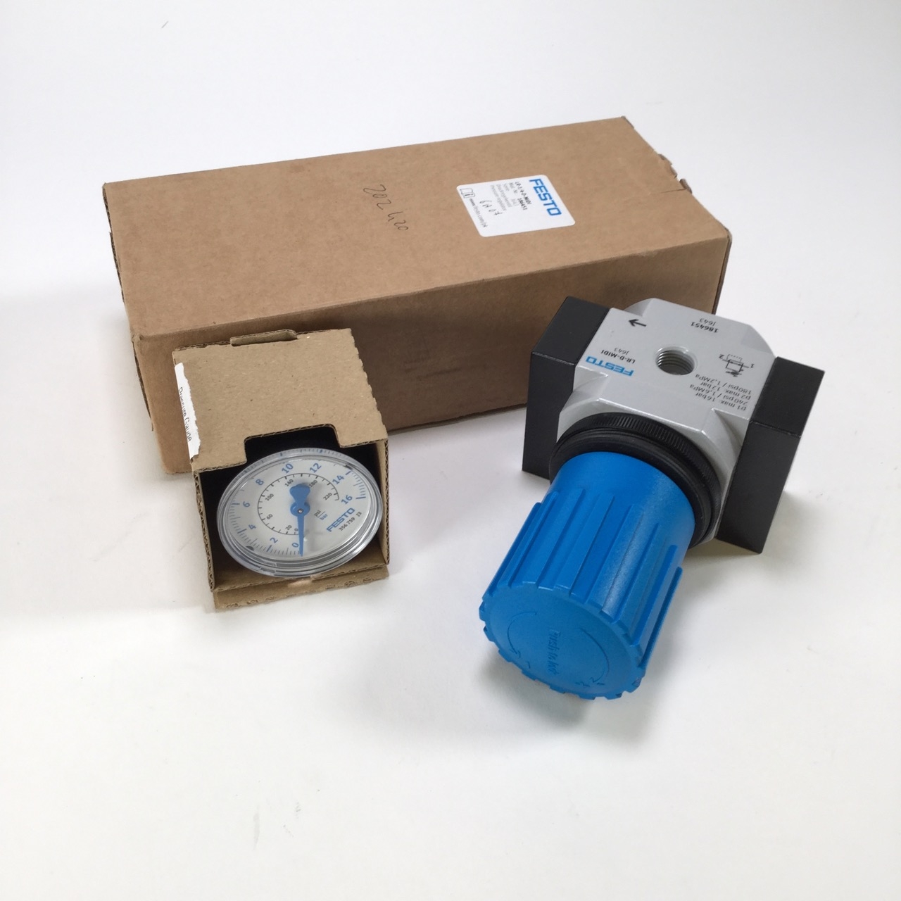 Festo LR-1/4-D-MIDI Pressure regulator 186451 J643 Druckregelventil New NFP