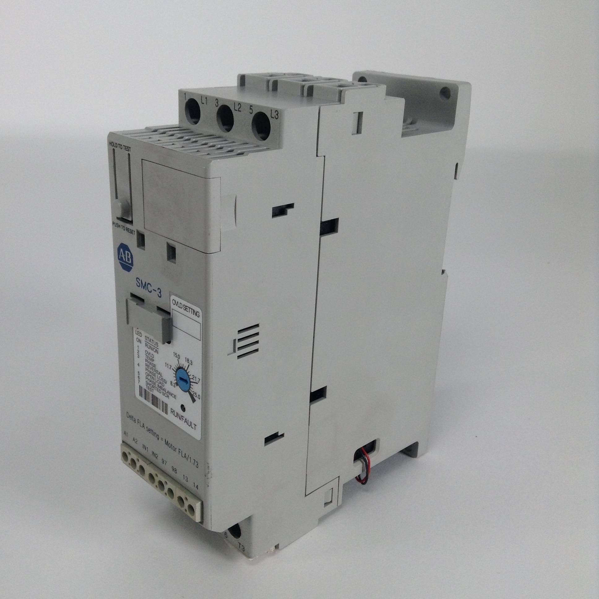 Allen Bradley 150-C25NBR Soft starter SMC-3 Ser B 3ph UMP