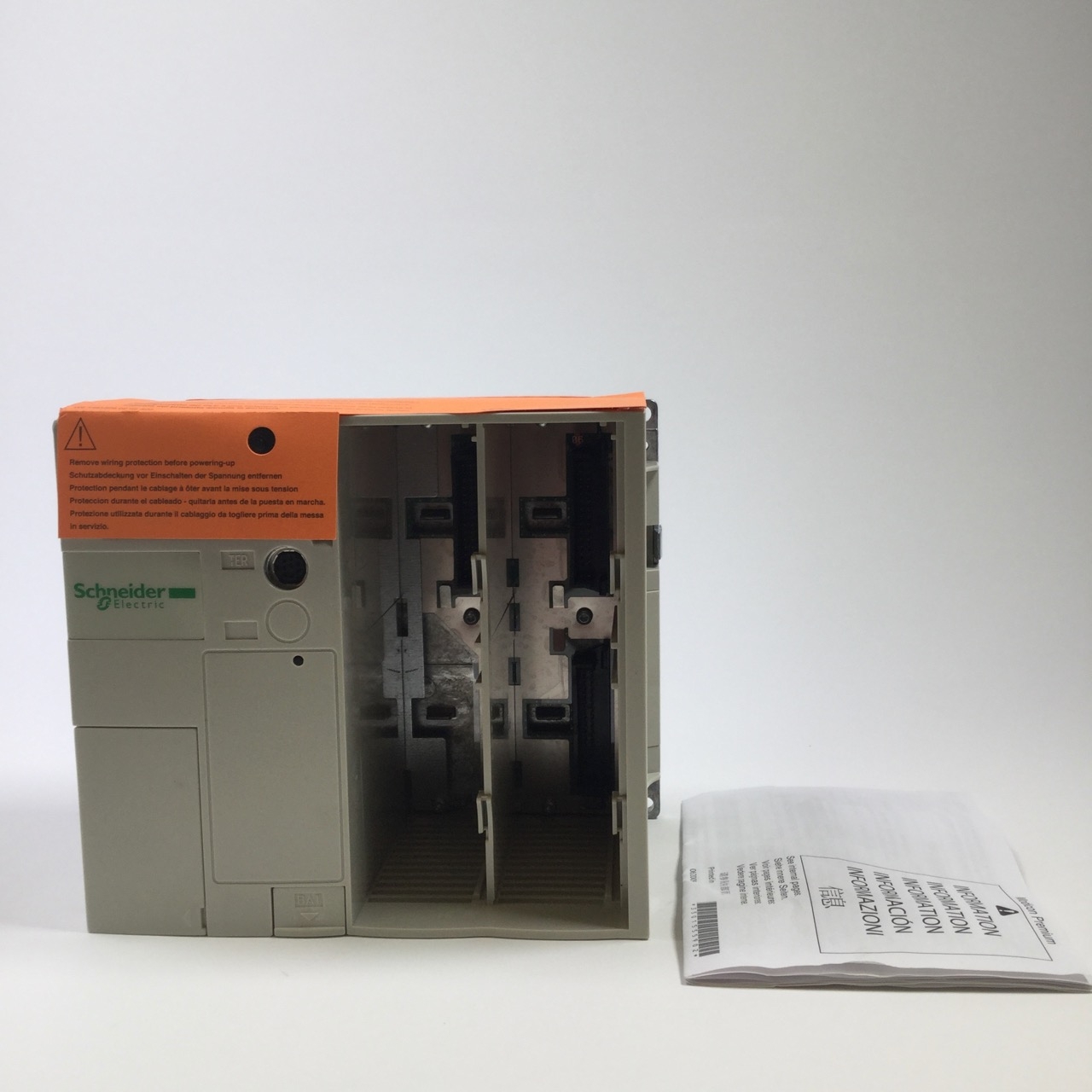 Schneider Electric TSX3705001 TSX 3705 AC Modicon New NFP