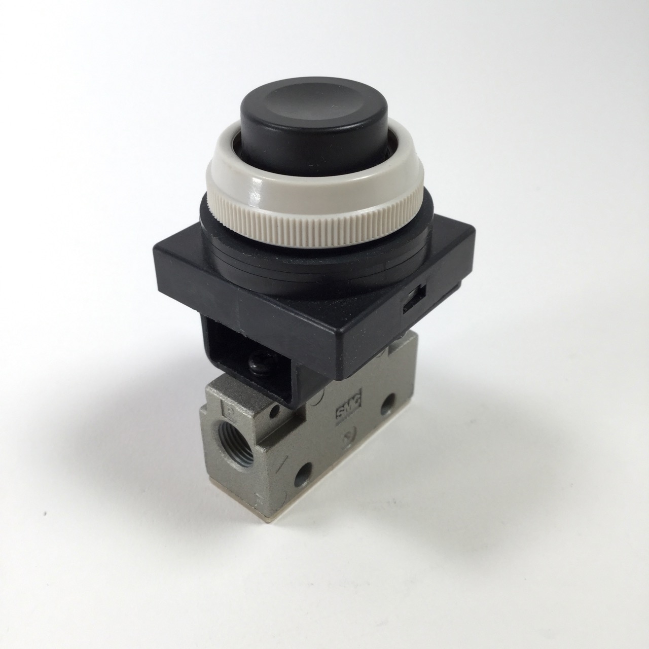 SMC EVM130-F01-30B | Maxodeals