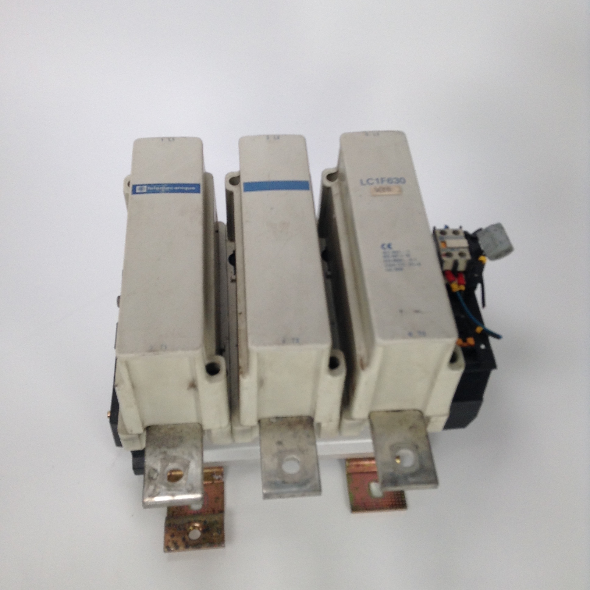 Telemecanique LC1F630 Schutz Contactor 3polig 575V 800HP 3PH 900A Used UMP