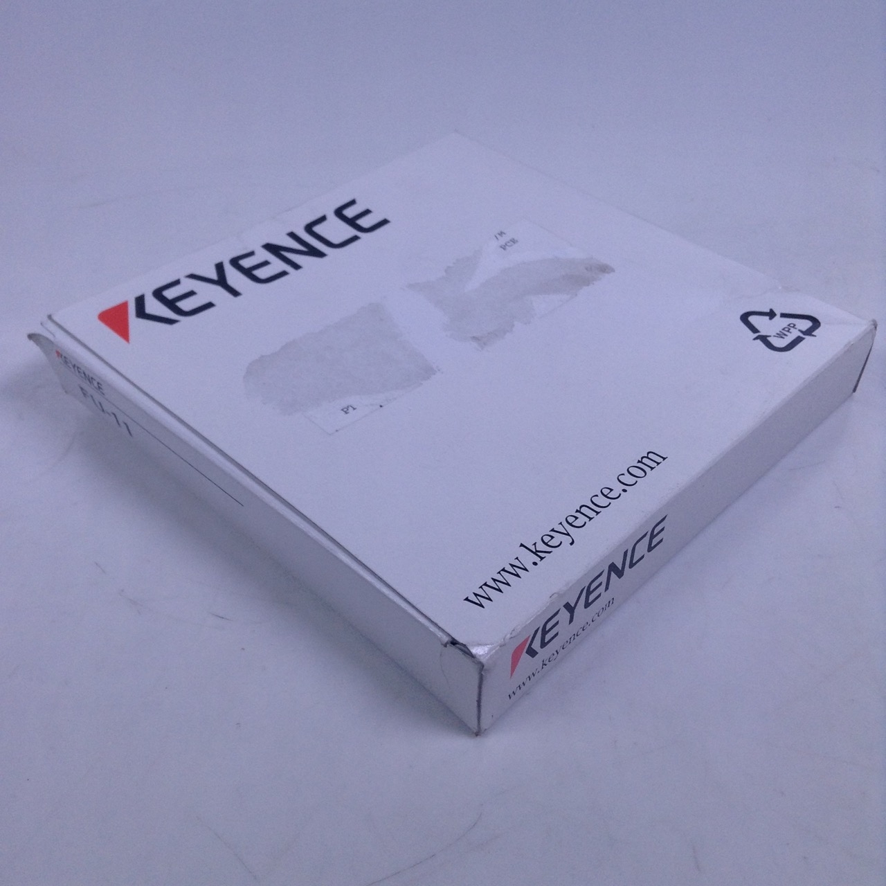 Keyence FU-11 Fiber Optic Sensor Lichtleiter FU11 NFP