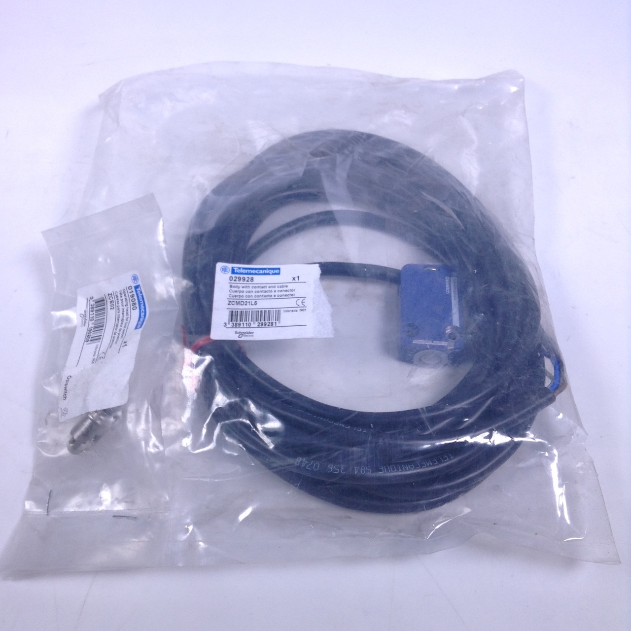 Telemecanique ZCMD21L5 Limit Switch Endschalter Schneider NFP