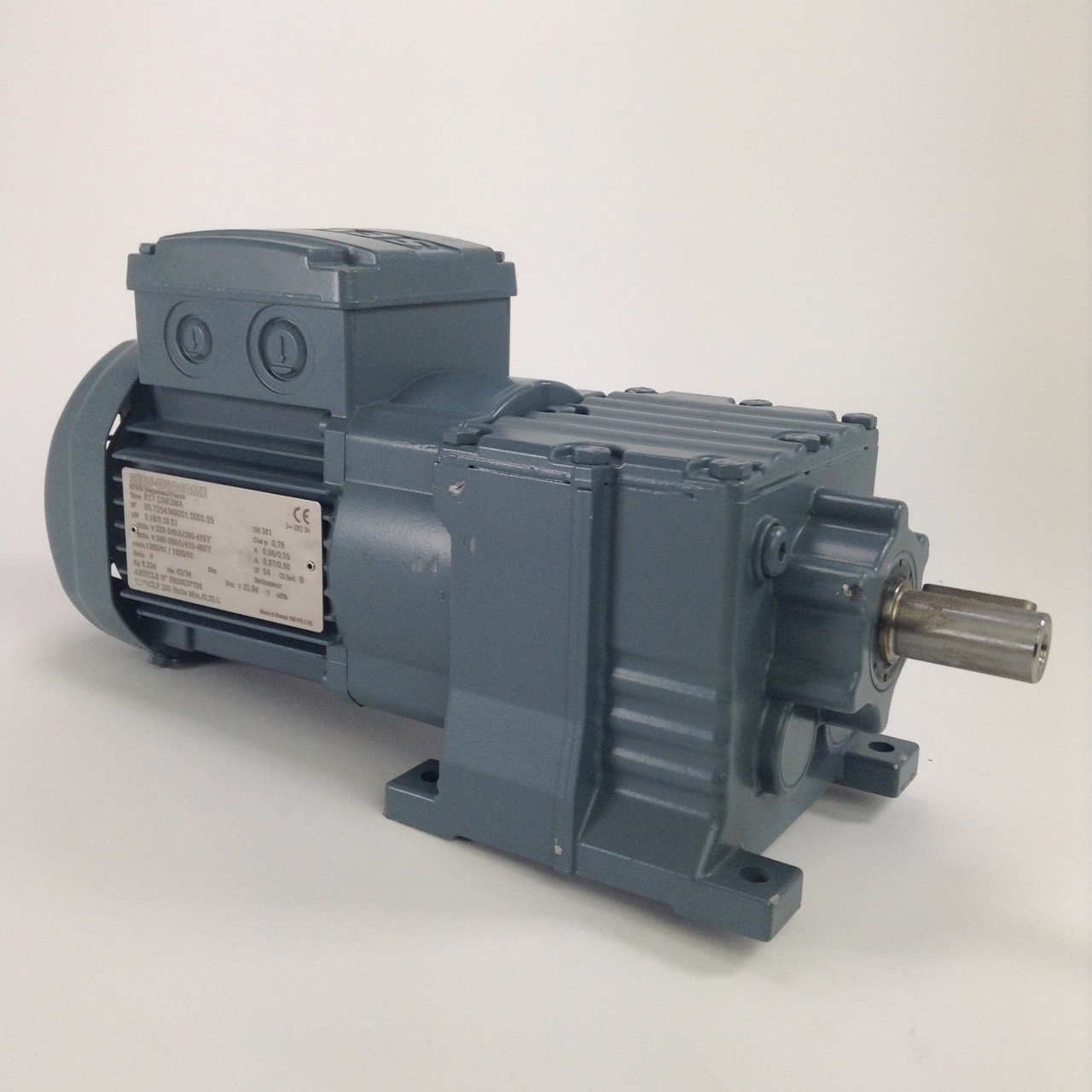 Sew R17 DR63M4 R17 DR63M4 Gearmotor getriebe motor reducer i=31 0.18kW ...