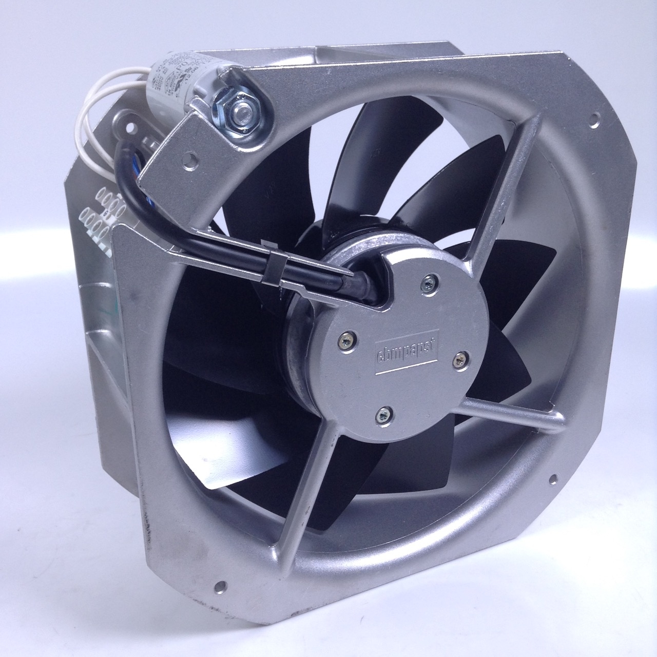 Ebm-Papst W2E200-HH82-01 | Maxodeals