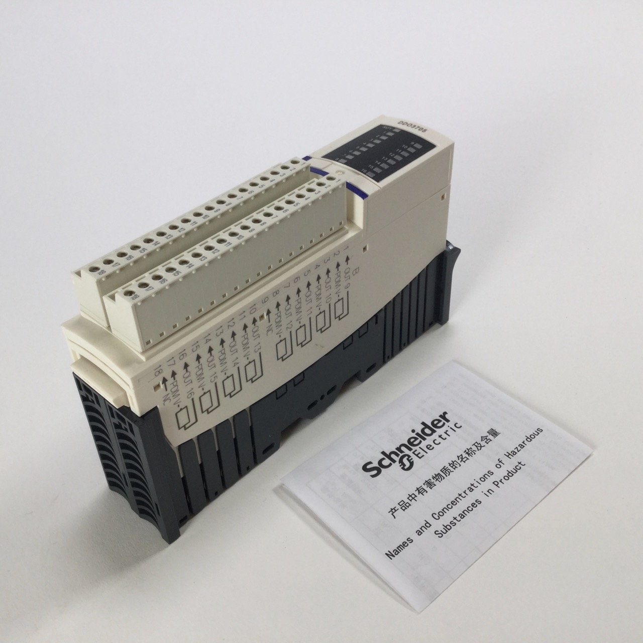 Schneider Electric STBDDO3705KS Basic digital output kit STB 24V DC New NFP