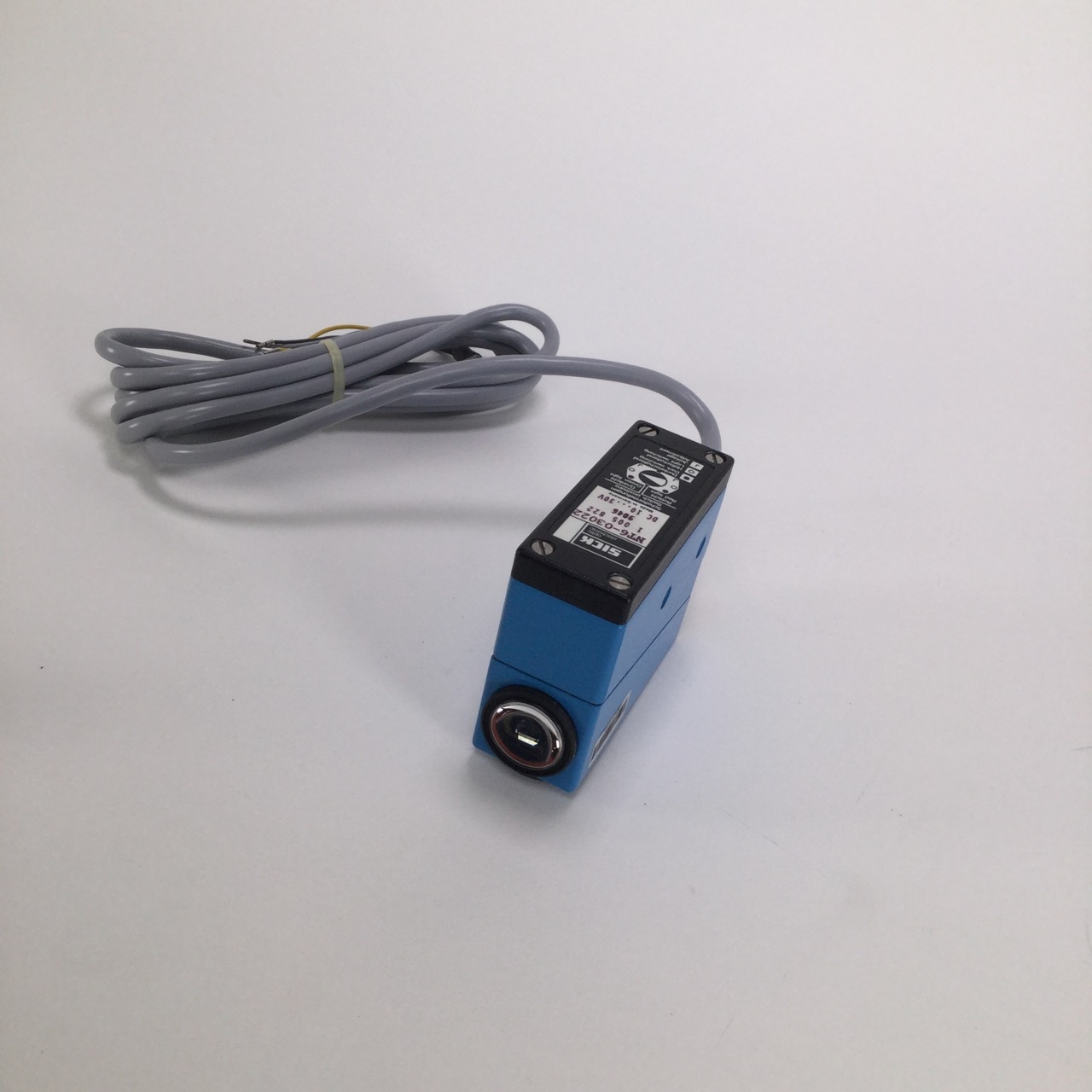 Sick NT6-03022 kontrast sensor contrast scanner 1005822 New NFP