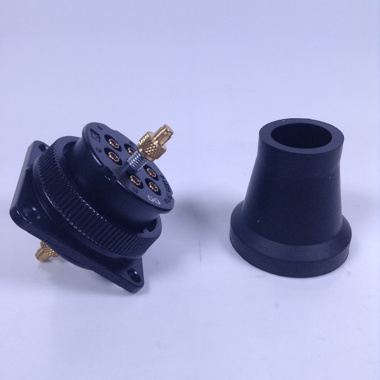 SMC DM6-06N-C1 | Maxodeals