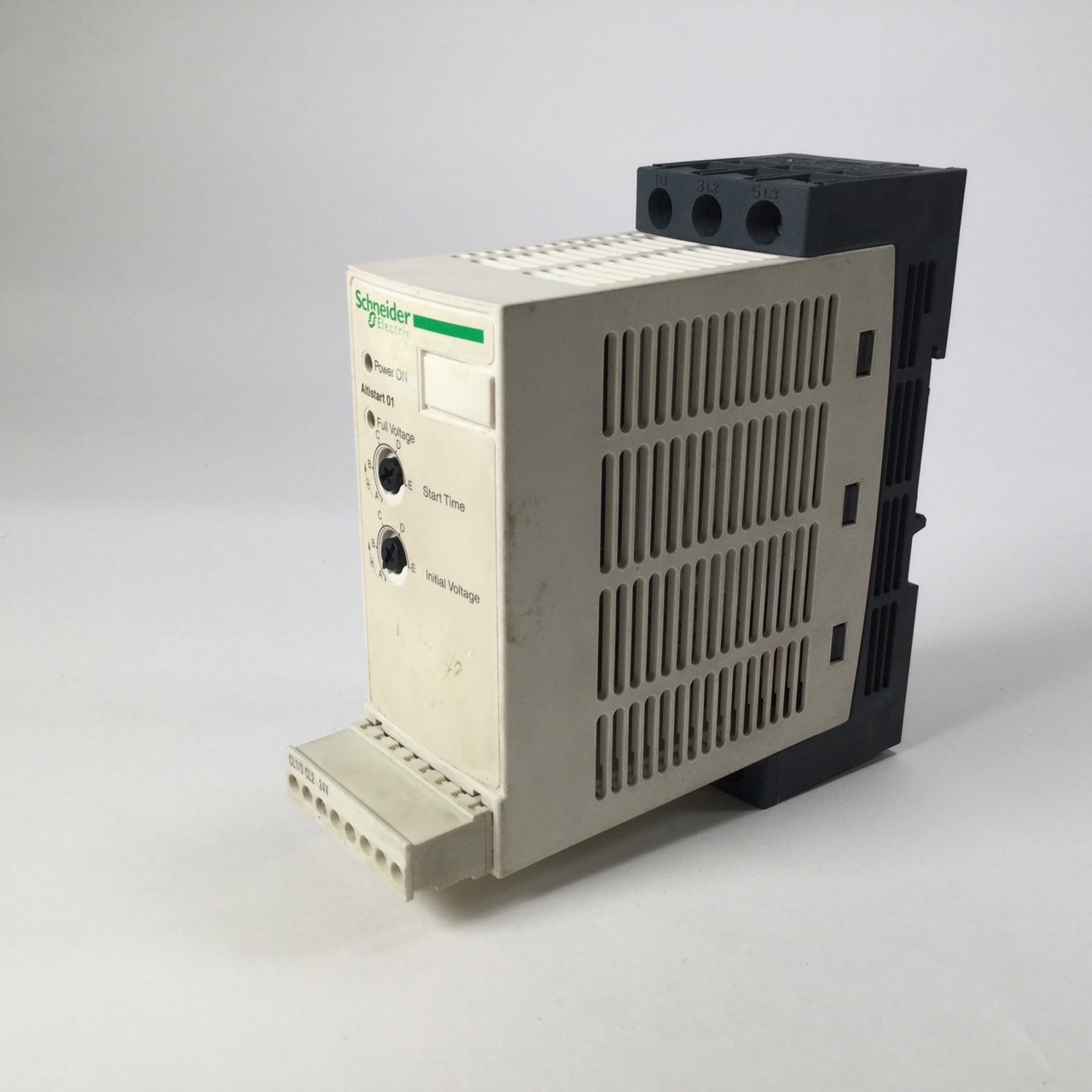 Schneider Electric ATS01N125FT Soft Starter Altistart 01 5A 110/480V ...