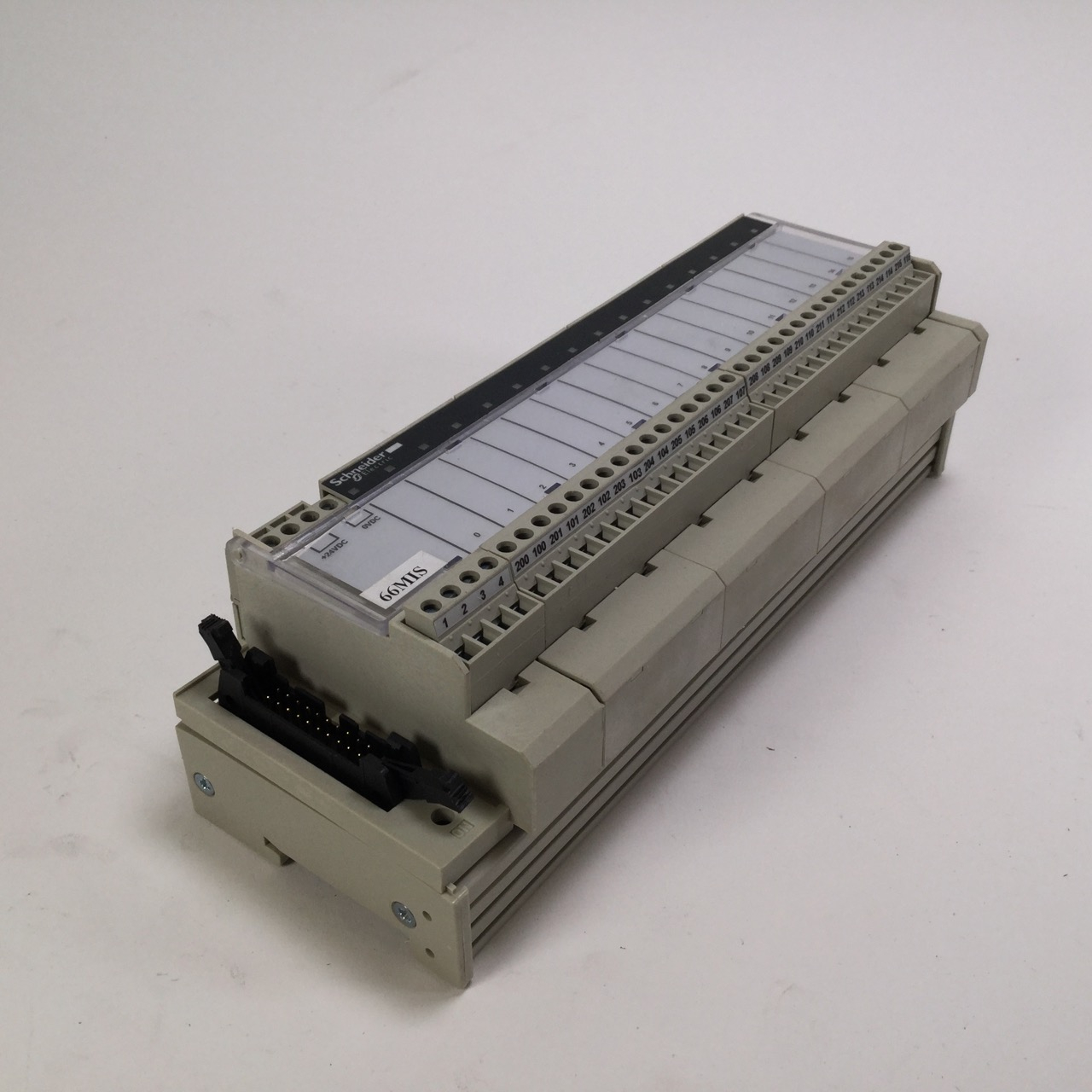 Schneider Electric ABE7-R16S210 sub-base relay relais Used UMP