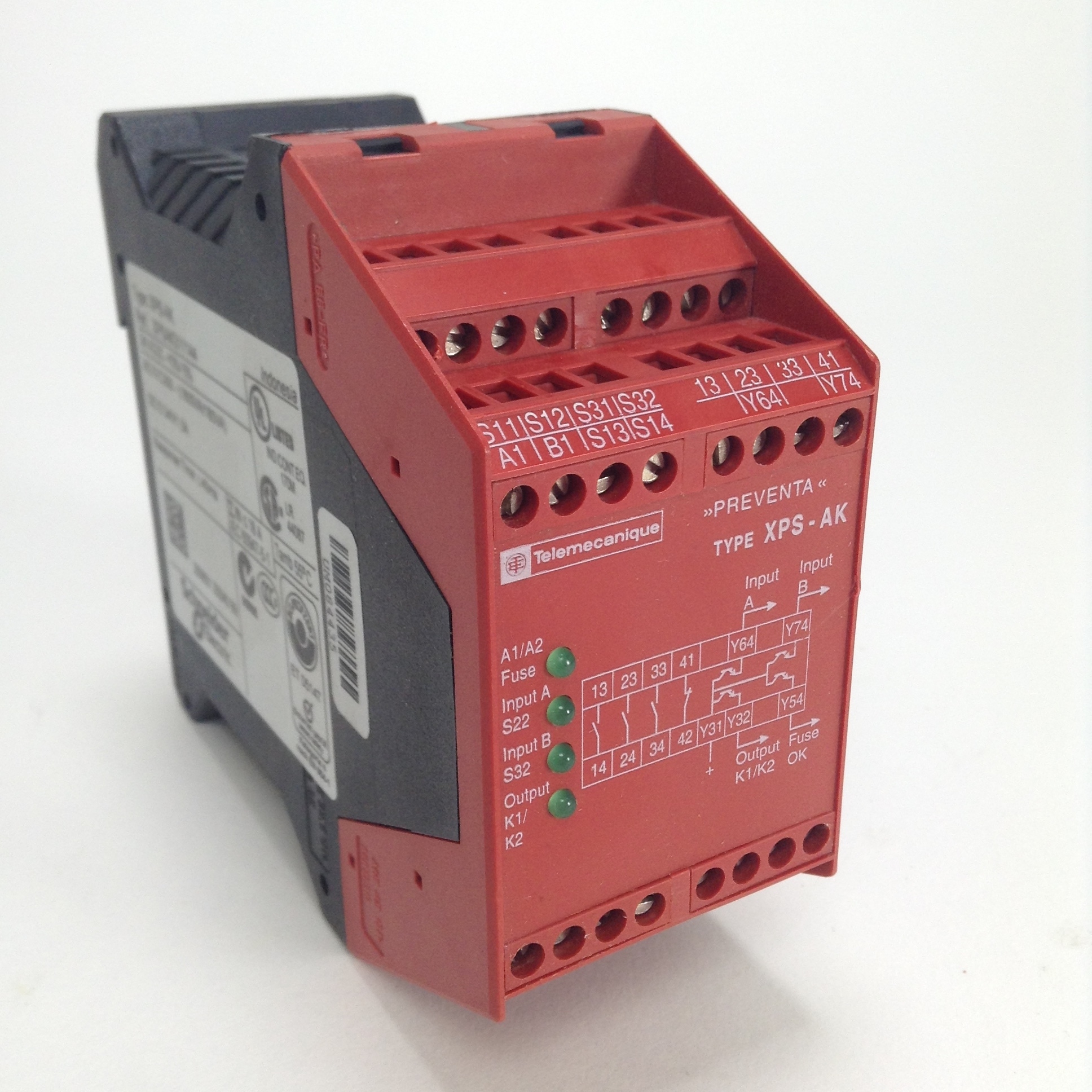 Schneider Electric XPSAK311144 XPS-AK Safety relay relais 24V Used UMP