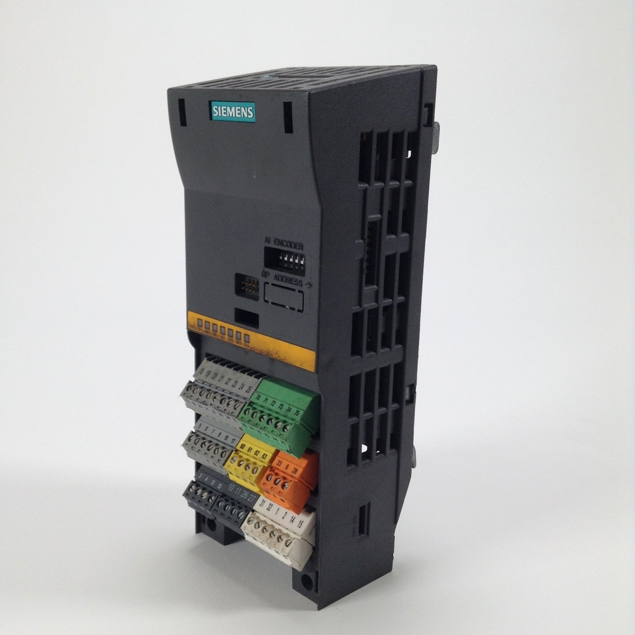 Siemens 6SL3244-0BA21-1PA0 Simamics control unit CU240S DP F Used UMP