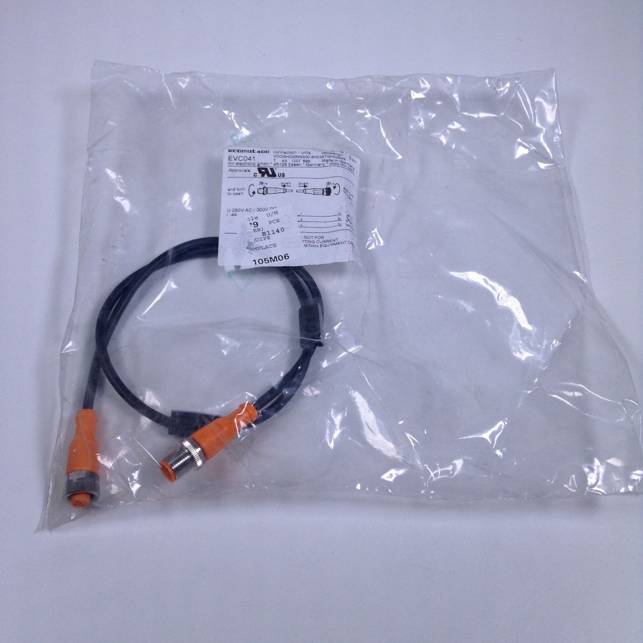 IFM Electronic EVC041 Jumper Cable M12plug/M12socket NFP