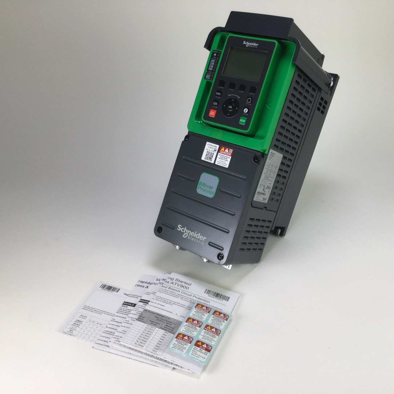 Schneider Electric ATV930U30N4 Variable speed drive Altivar 3kW ATV900 ...