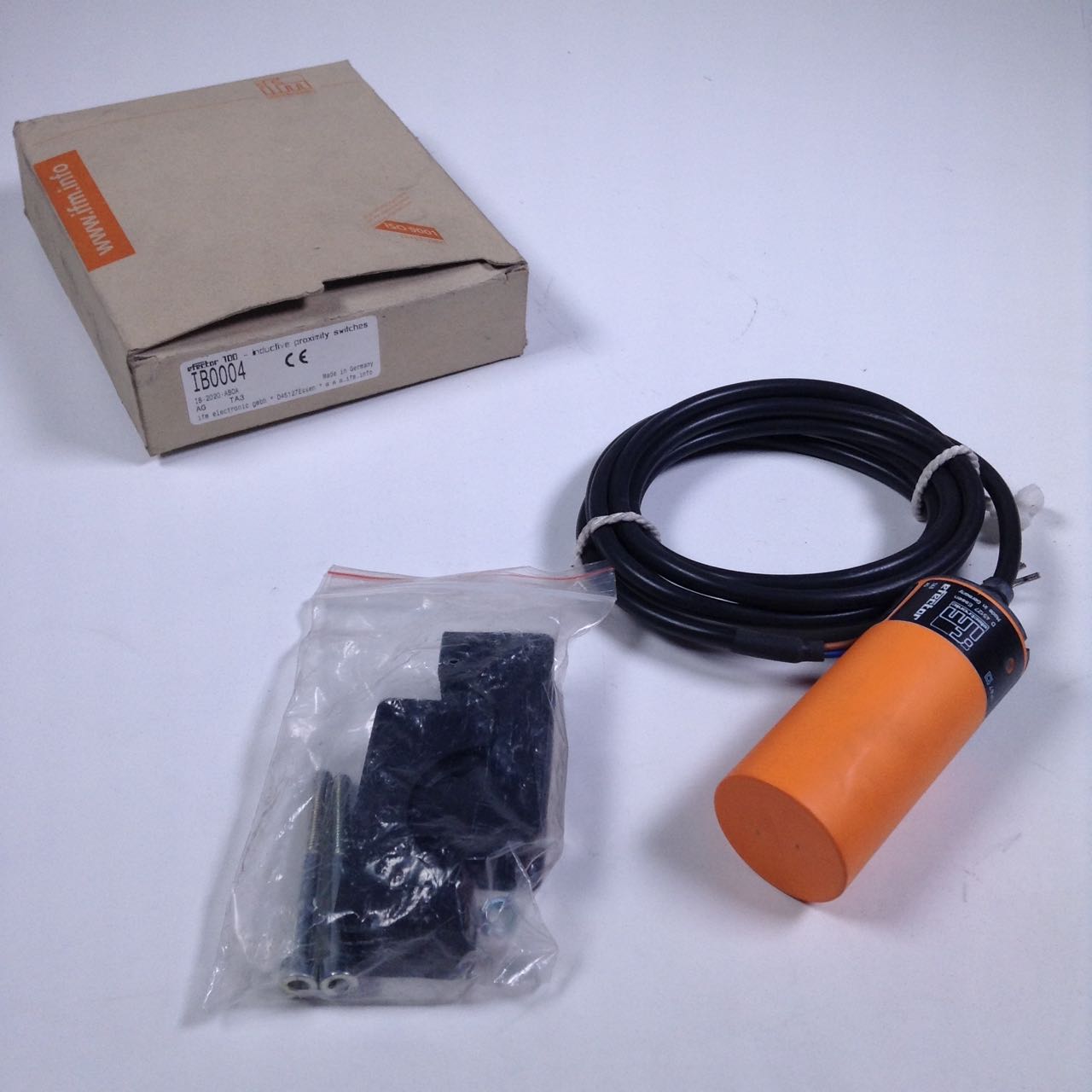 IFM Electronic IB0004 Inductive Proximity Switch NFP