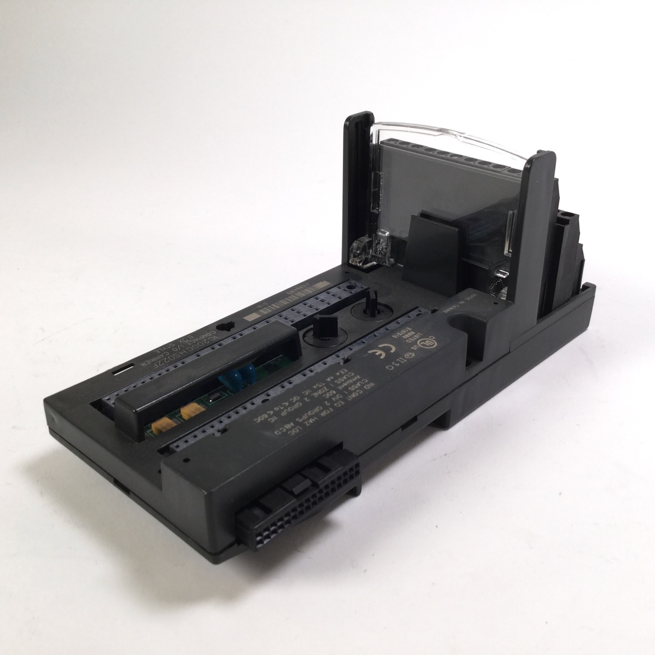 Ge Fanuc IC200CHS022 I/O carrier Used UMP