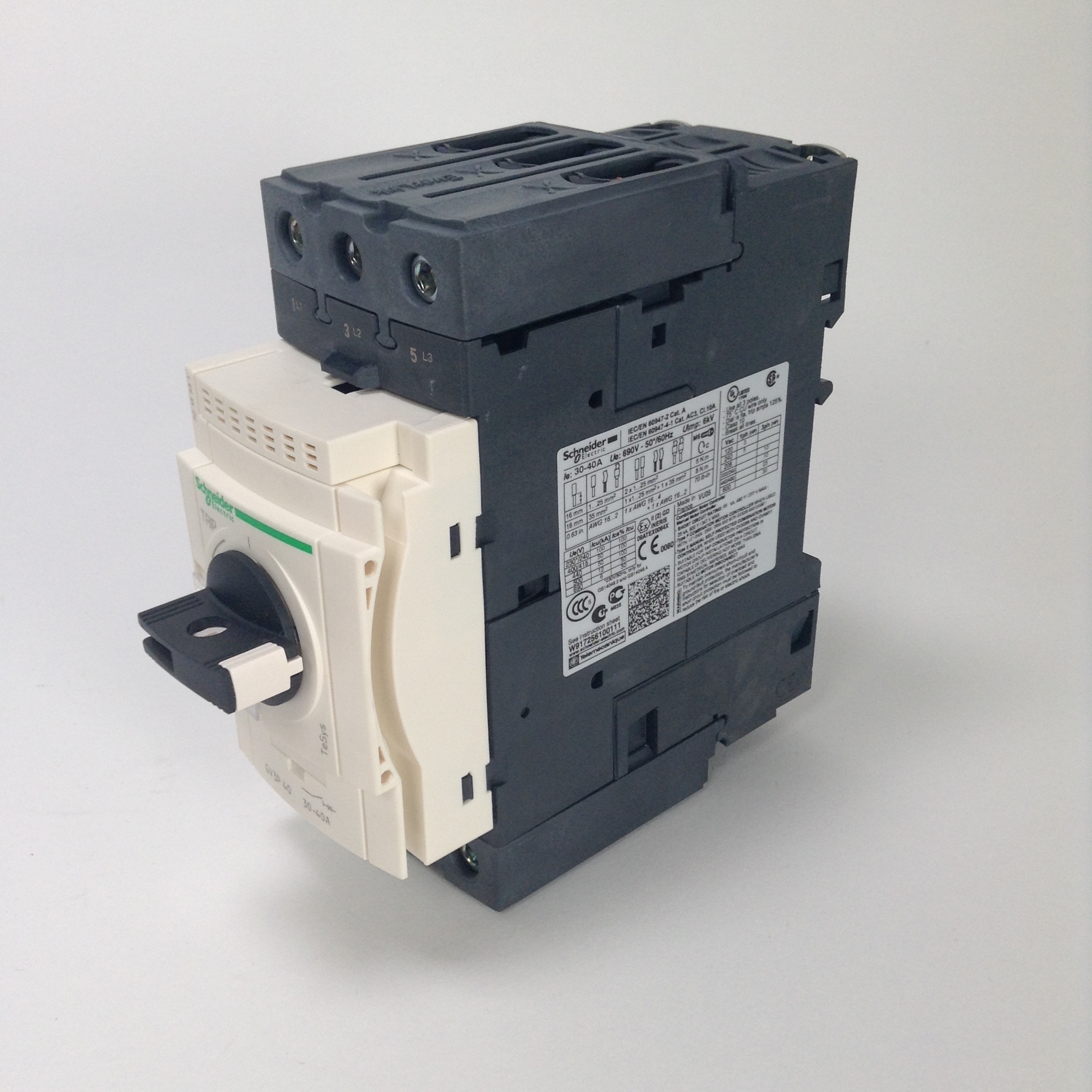Schneider Electric GV3P40 Motor circuit breaker motorschutzschalter NEW NFP