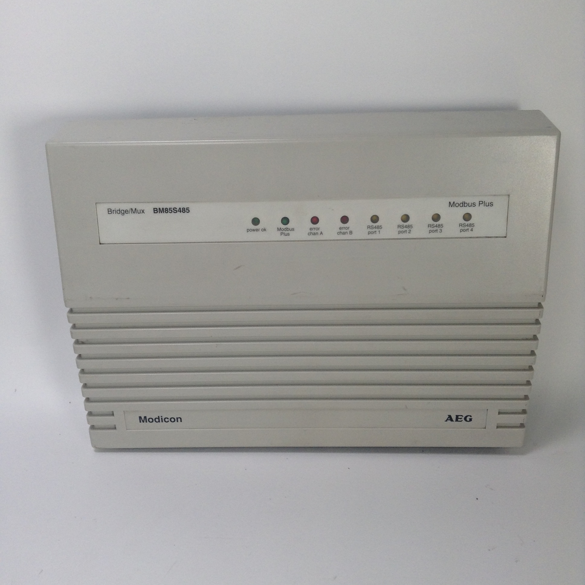 Aeg NW-BM85S485 Modicon modbus plus network 115/230V .5/.25A 50/60Hz ...