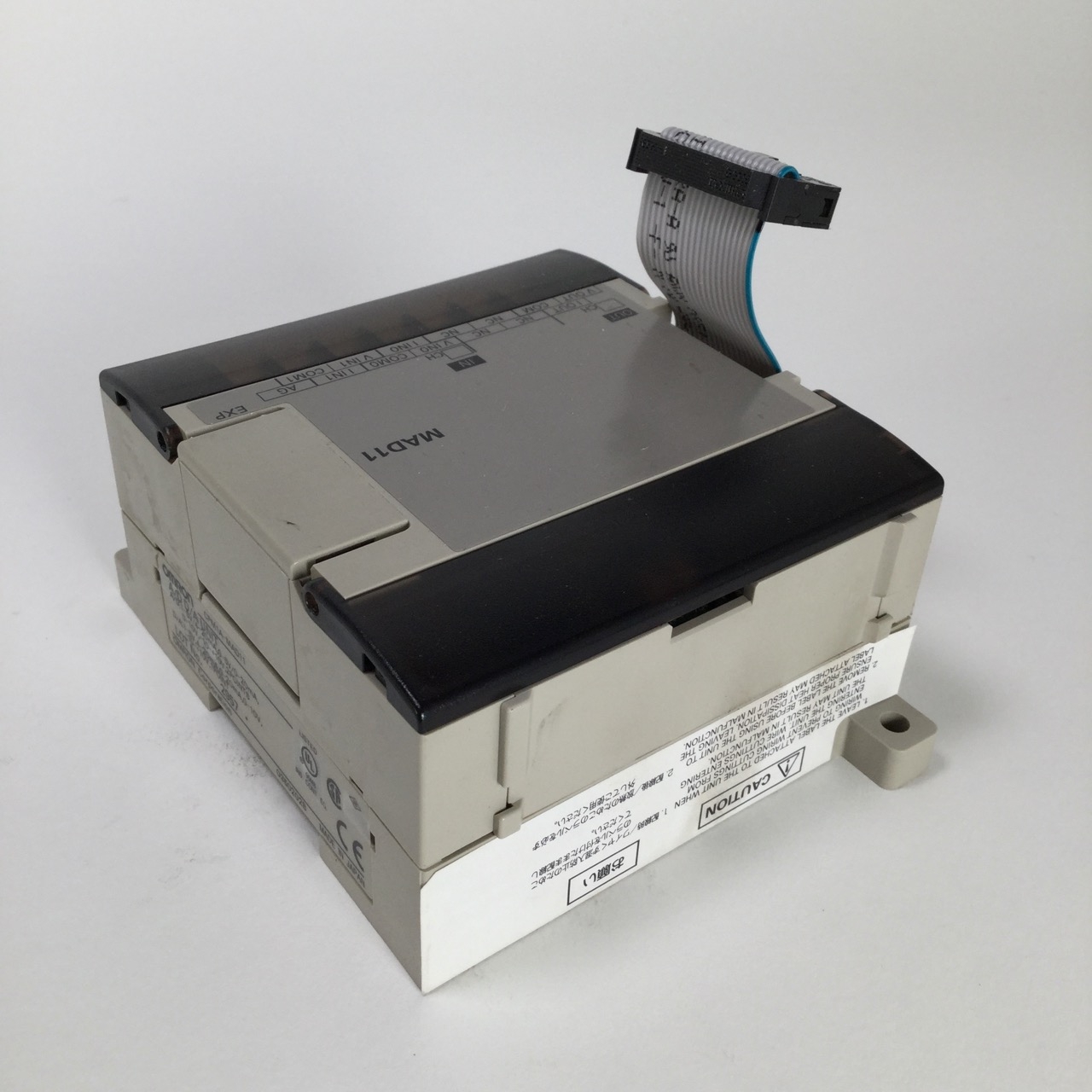 Omron CPM1A-MAD11 Analog input output module CPM1A MAD11 New NFP